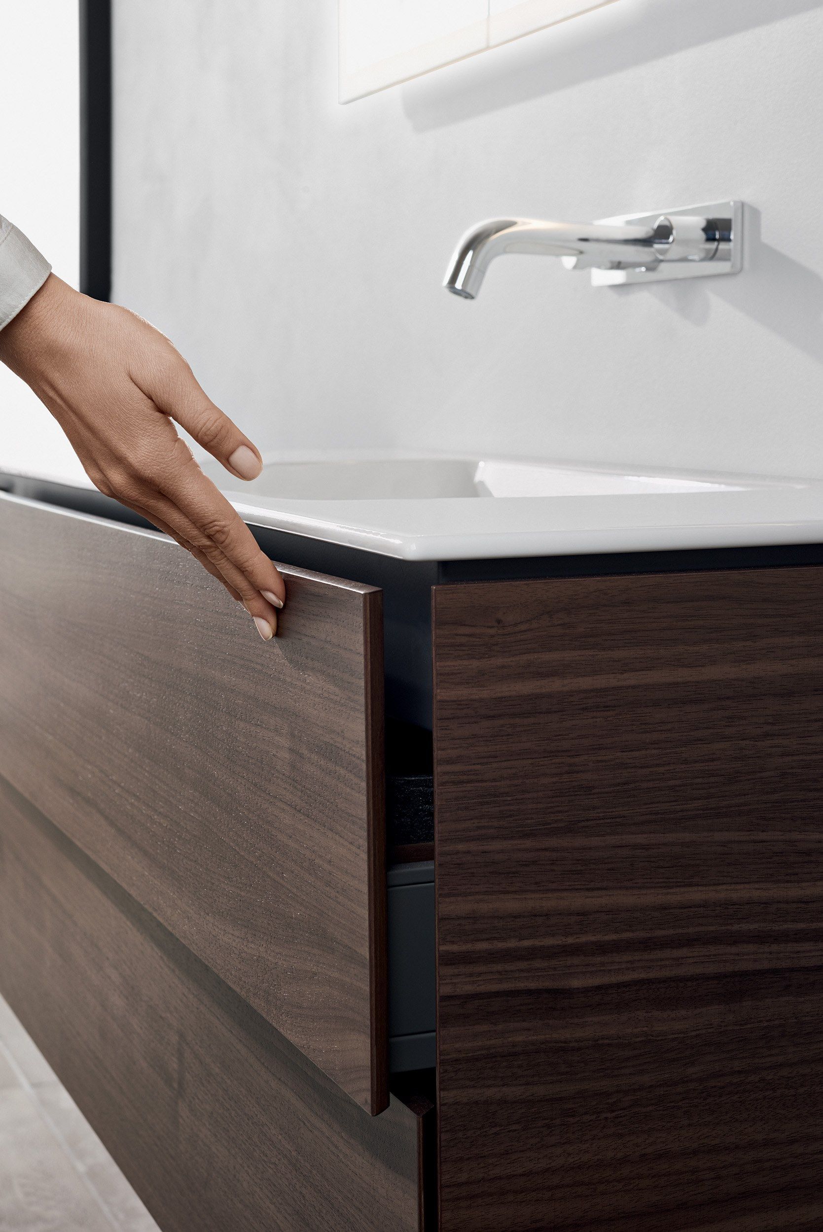 ONE Wall-mounted vanity unit with drawers By Geberit
