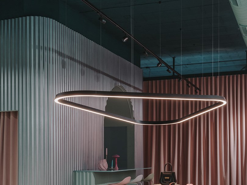 GEOMETRIC TRIANGLE Pendant lamp By LedsC4 | design Ramón Benedito