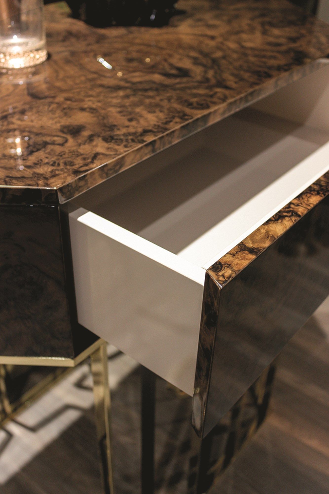 GINZA EVO | Console table Loveluxe 2017 – Essence collection Collection ...