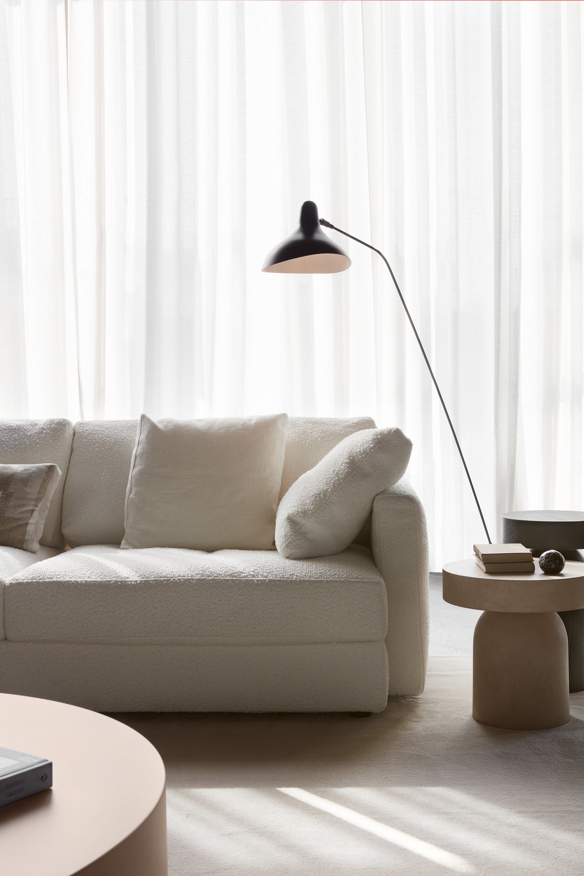 Диван GLEE By Lema