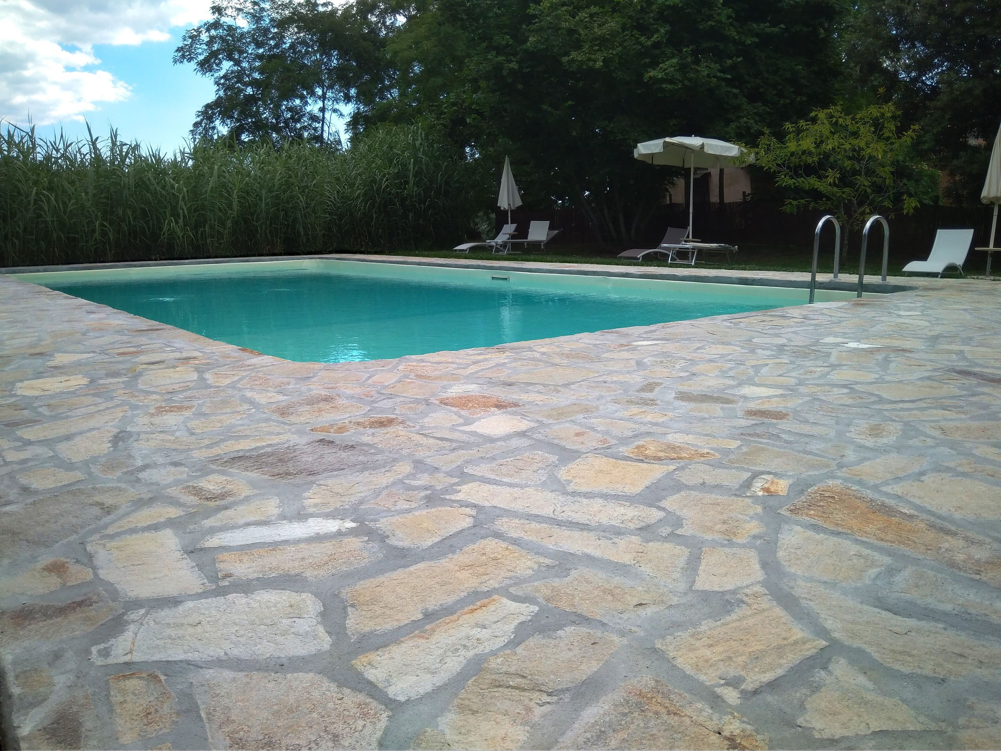 GOLDEN OPUS | Revêtement de sol en pierre naturelle Revêtement de sol ...