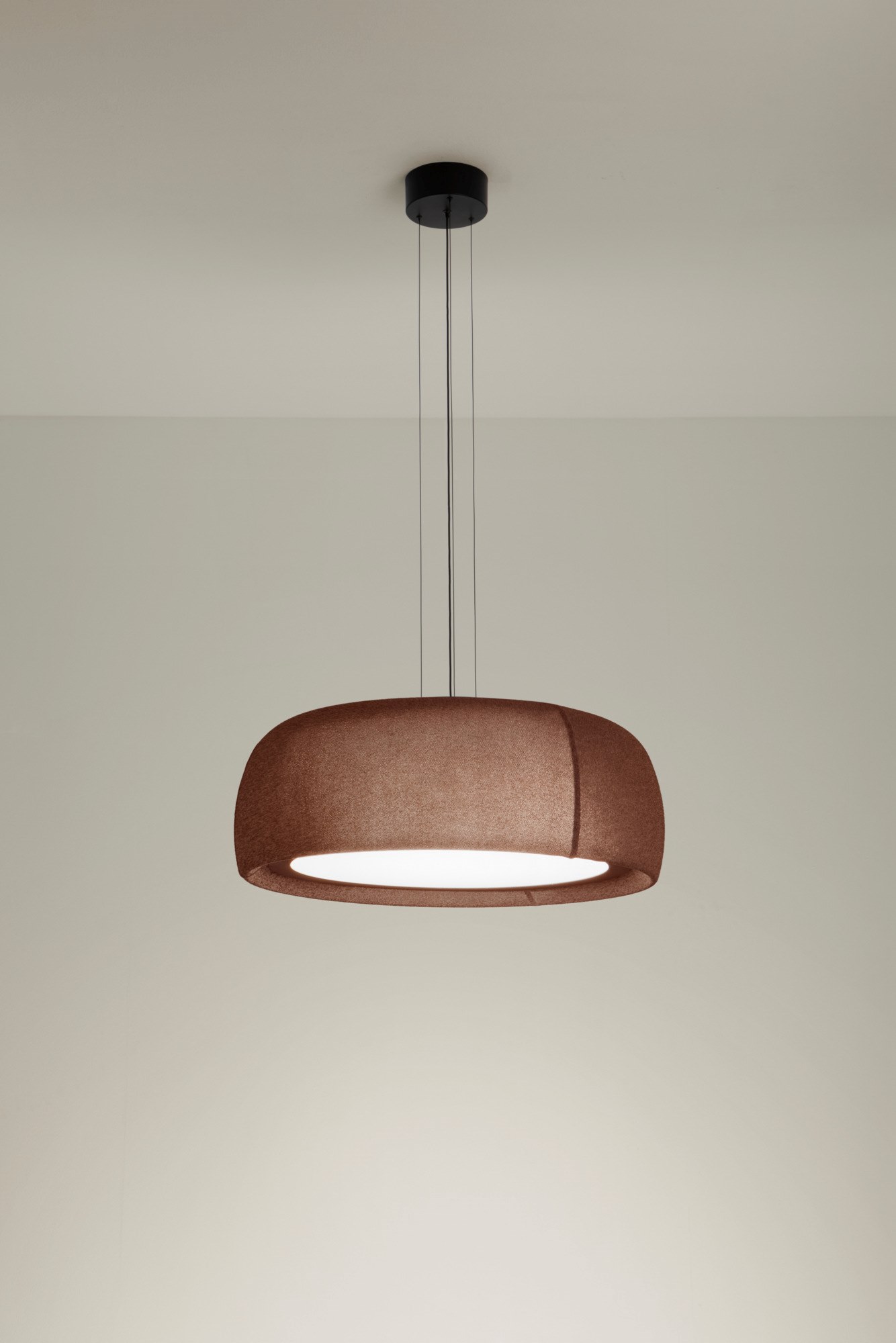 GONG LED fabric pendant lamp By LedsC4 | design Francesc Vilaró