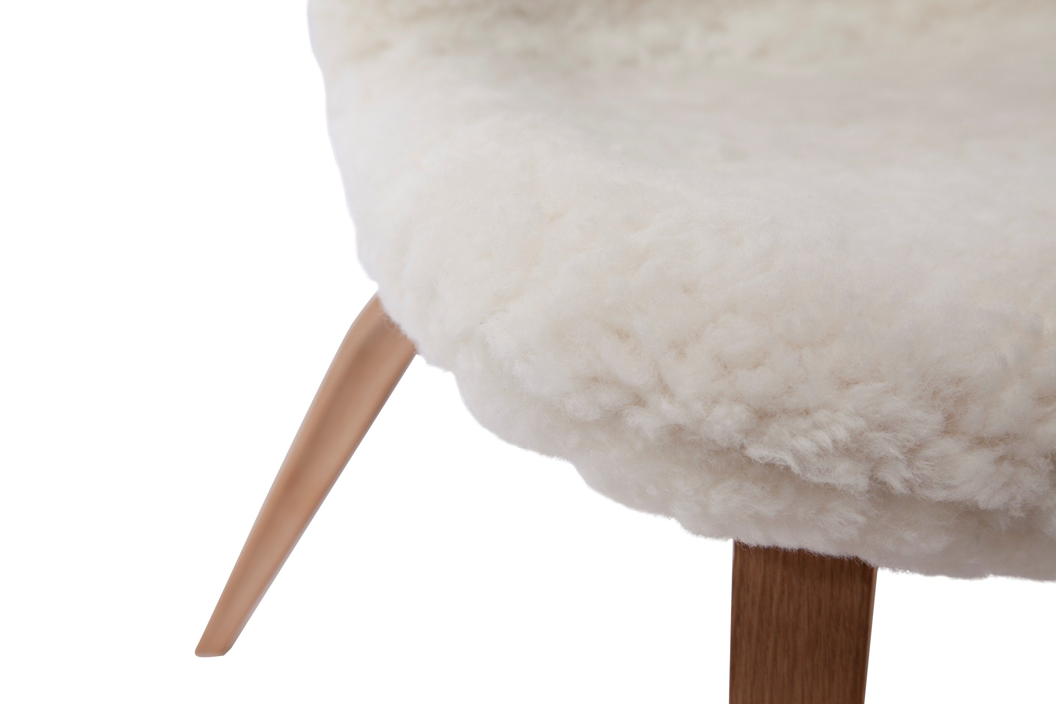GOOSE LOUNGE | Sheepskin easy chair By NORR11 design Tommy Hyldahl ...