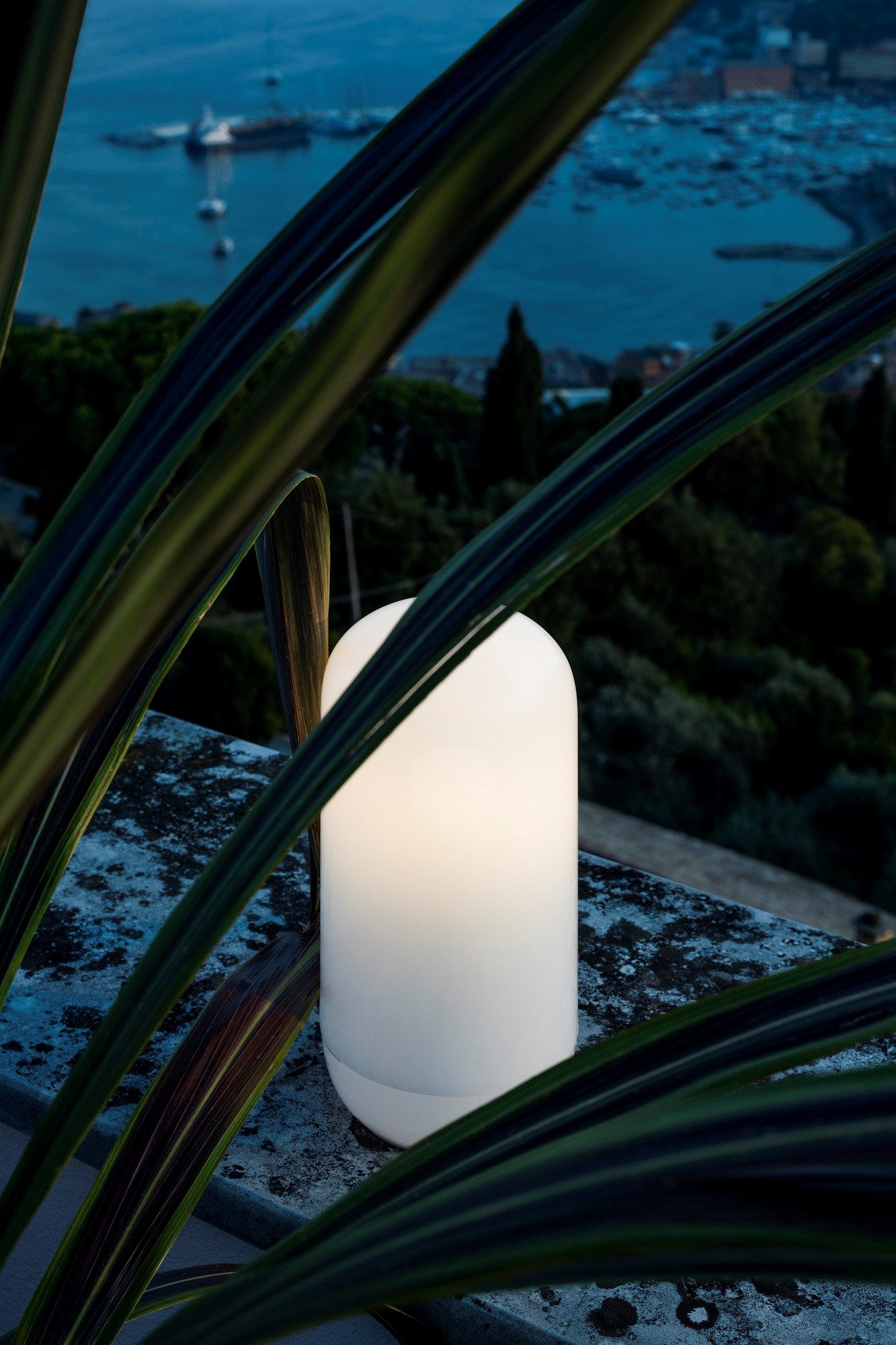 GOPLE PORTABLE Table lamp By Artemide | design BIG | Bjarke Ingels Group