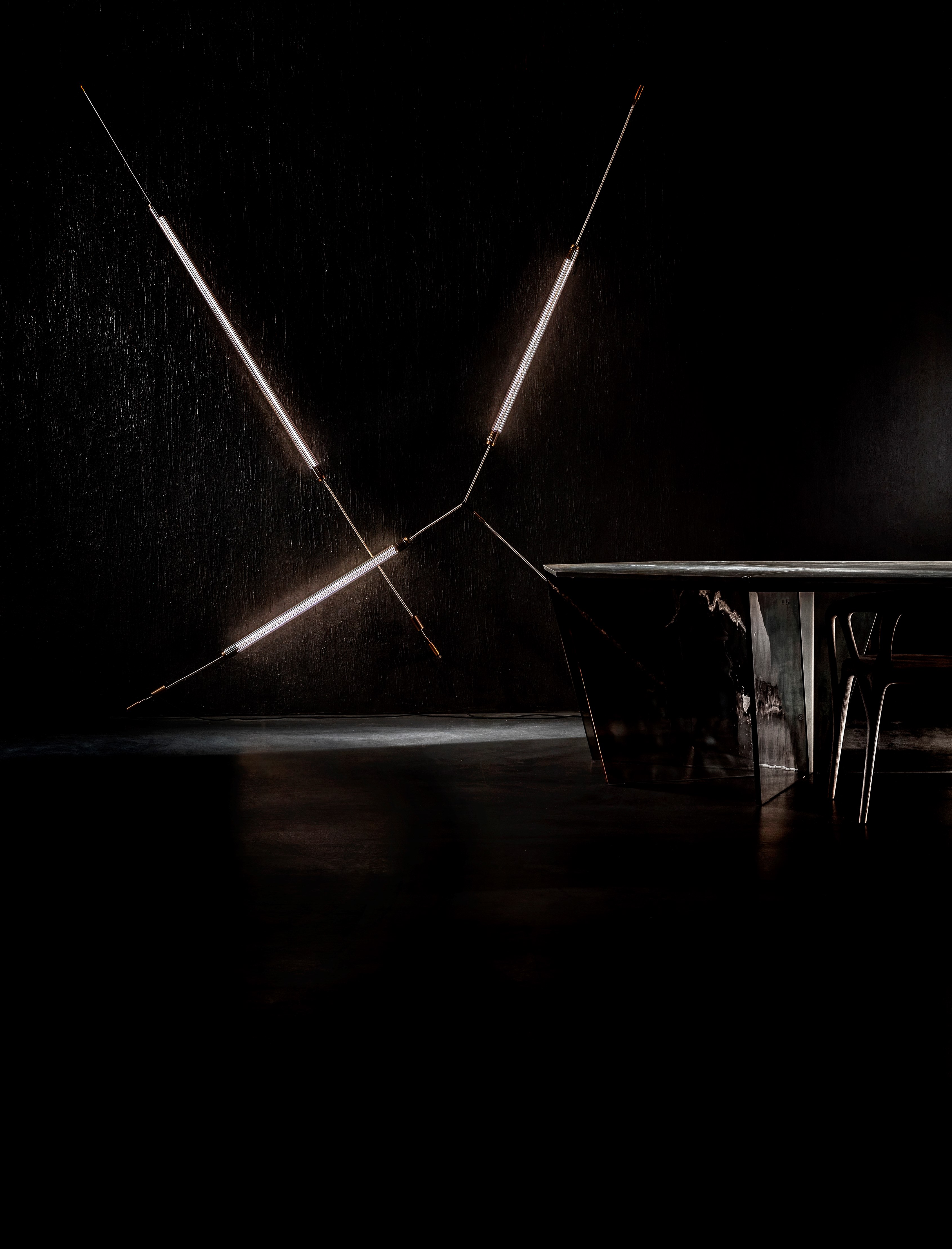 GOTHAM Table By Henge | design Ugo Cacciatori