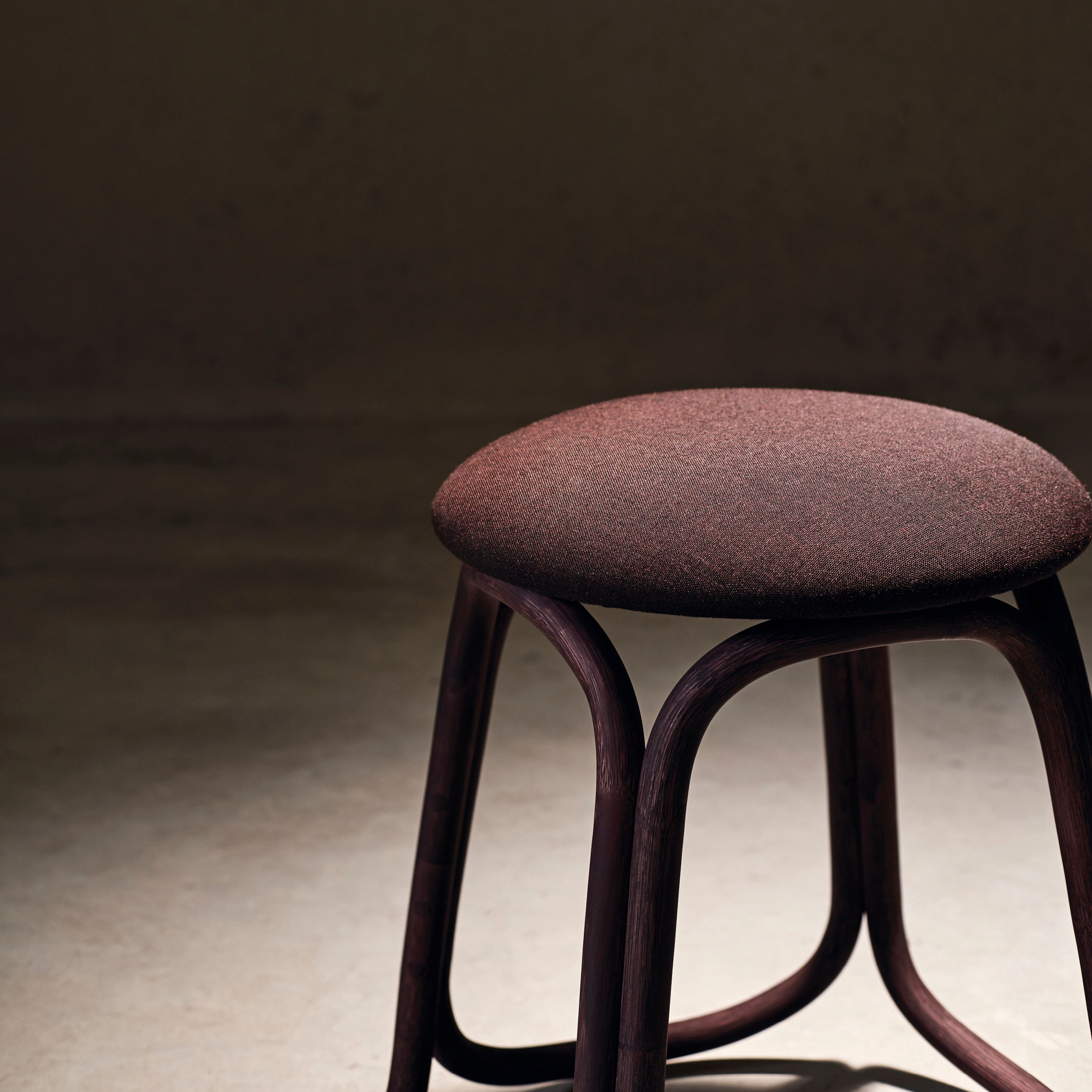 GRES Low rattan stool By EXPORMIM | design Gonzalo Milà, Miguel Milà