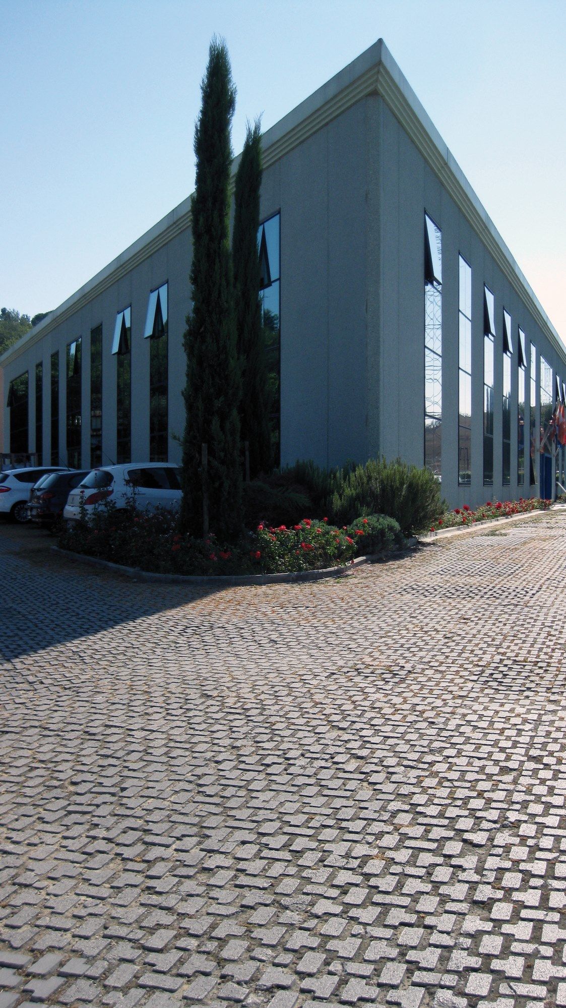 Pavé autobloquant en béton GRIGLIATO Collection Carrelage de sol ...