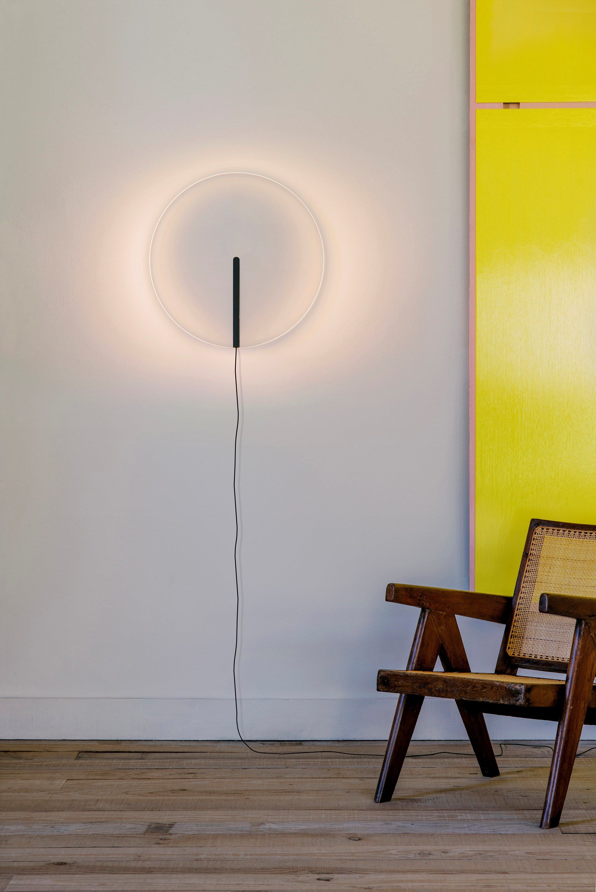 GUISE LED Borosilicate glass wall lamp By Vibia | design Stefan Diez