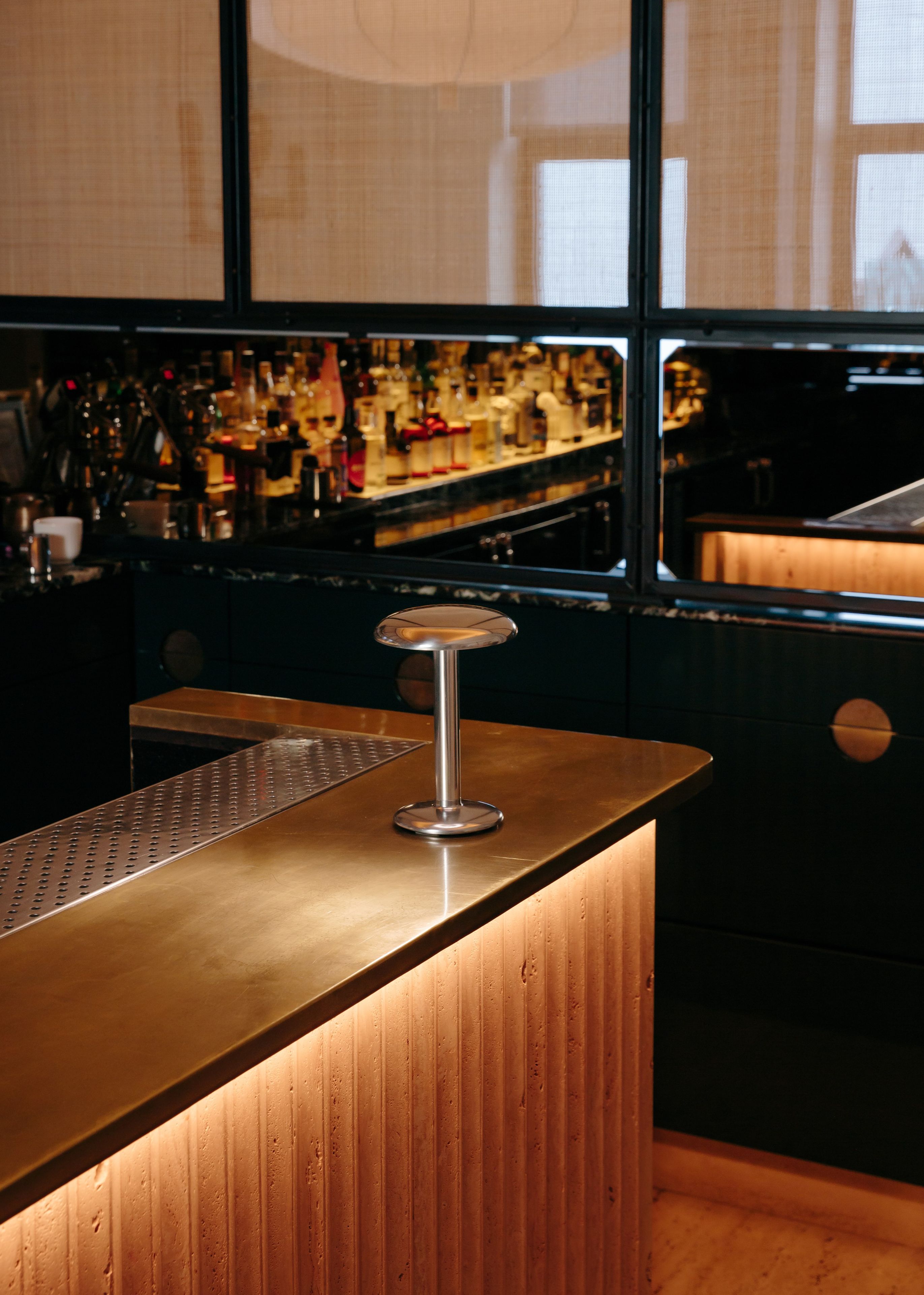 GUSTAVE RESIDENTIAL table lamp By Flos design Vincent Van Duysen