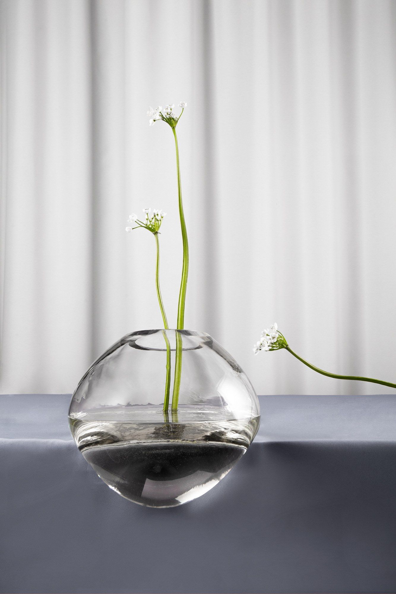 GUTTA CS1 vase By NOOM design Kateryna Sokolova