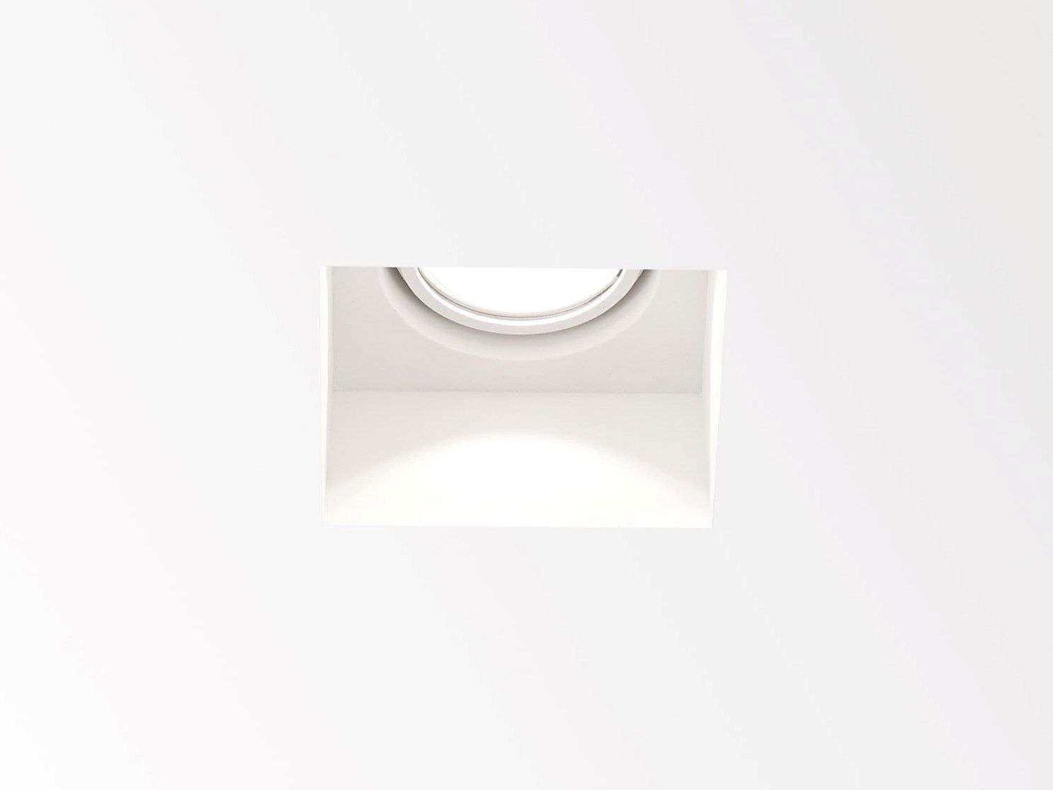 GYN D Recessed LED square spotlight By DeltaLight