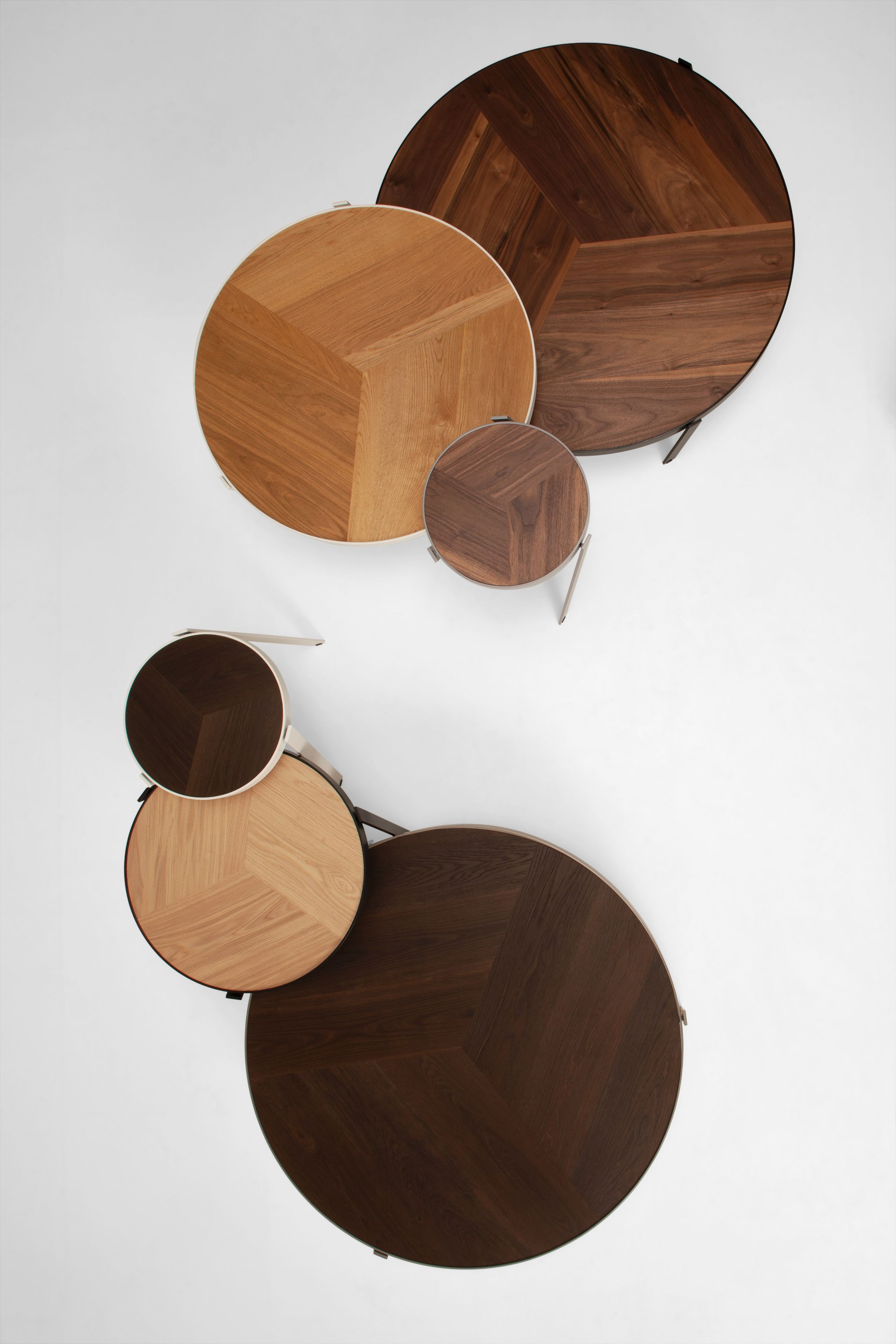 GYROS | Table basse ronde By SKEMA design Franco Driusso