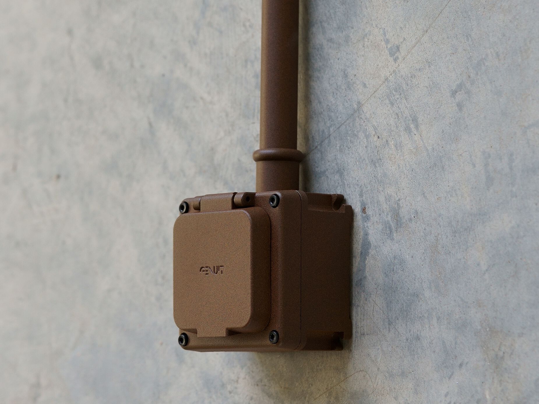 WALLBOX OUTDOOR CORTEN Scatola per impianto elettrico esterno in ...