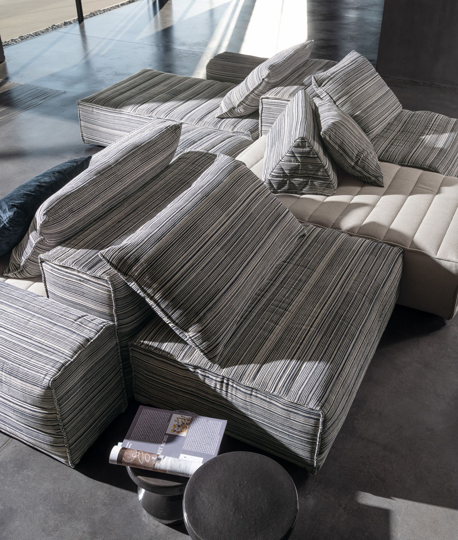 SAMET G Modular and double-sided fabric sofa with chaise longue By Gervasoni