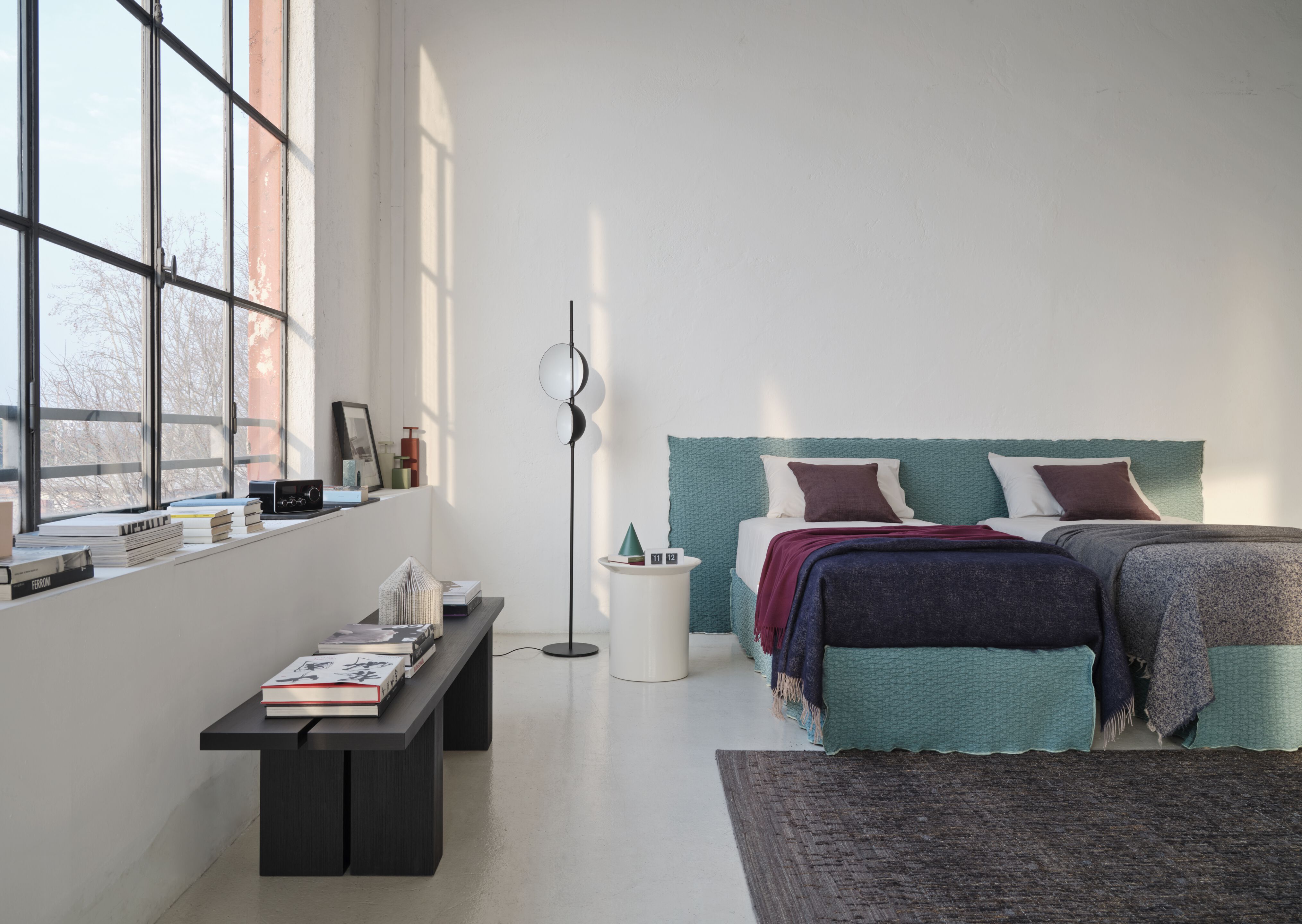 YAKU 室内長椅 By Gervasoni | design Gabriele & Oscar Buratti