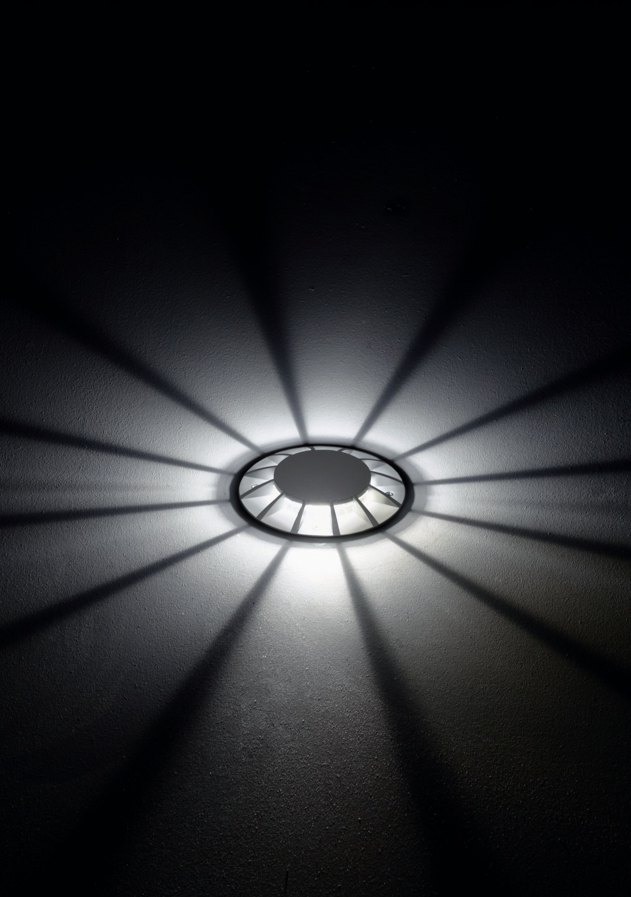 PASSUM SIDEWARDS LED walkover light steplight By Goccia Illuminazione