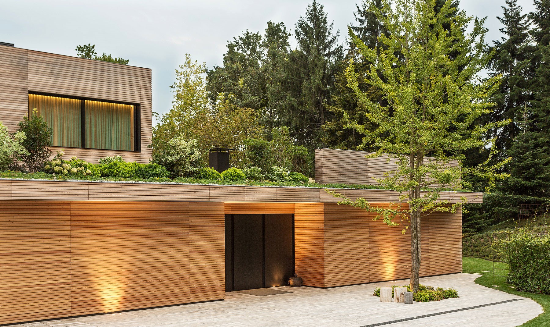 GREEN ROOF Roof garden system By ISOPAN