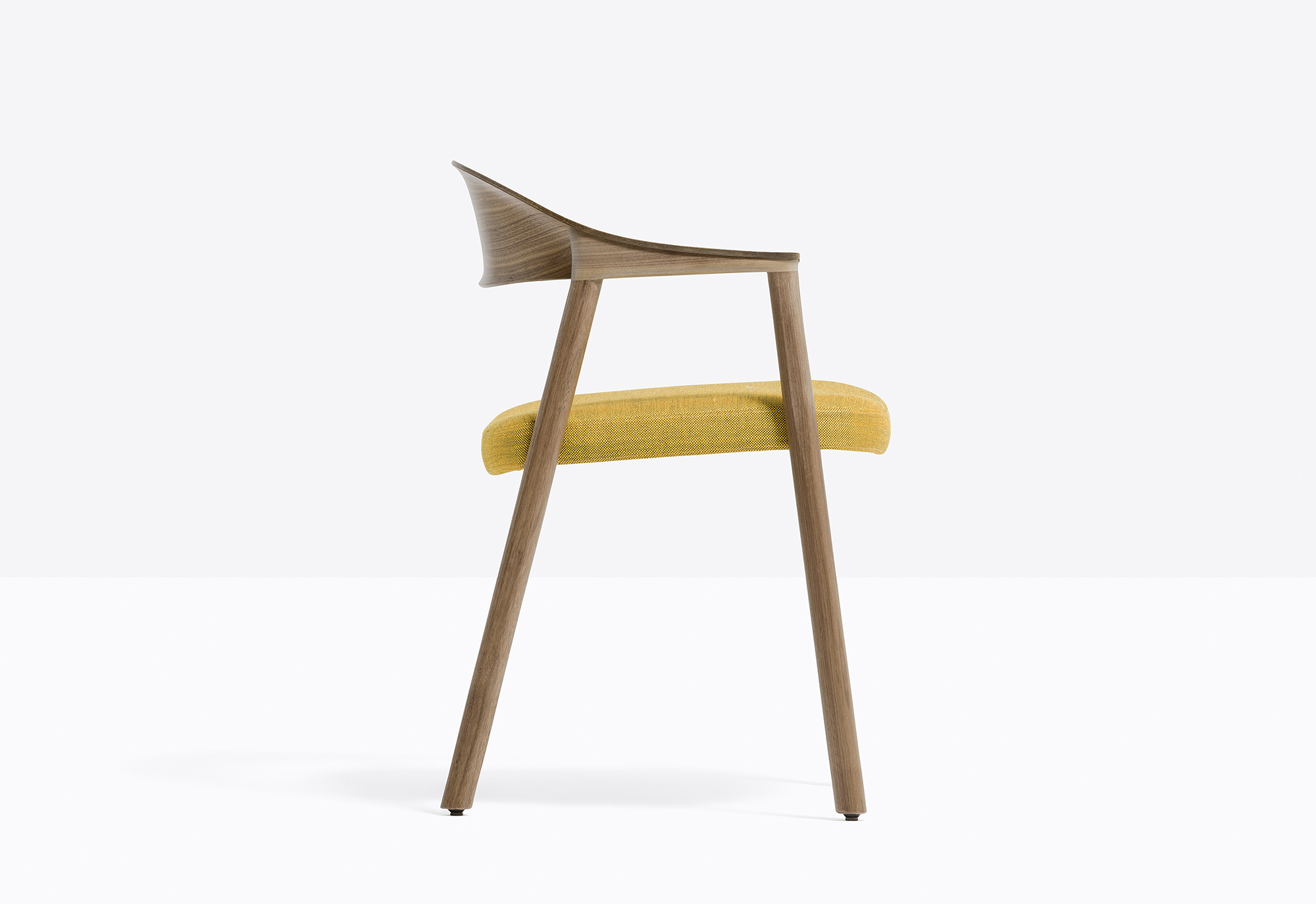 HÉRA 2865 Chair By Pedrali | design Patrick Jouin