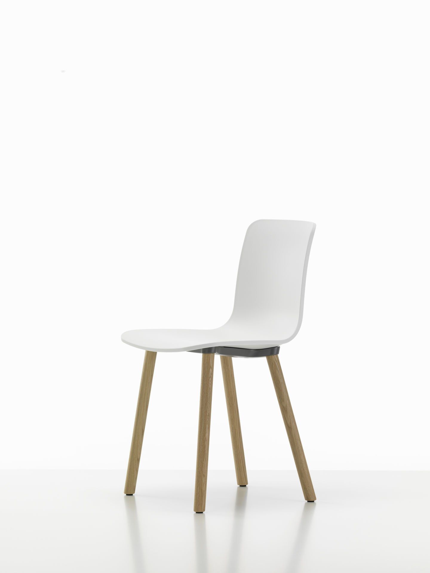 HAL RE WOOD Chair By Vitra | design Jasper Morrison