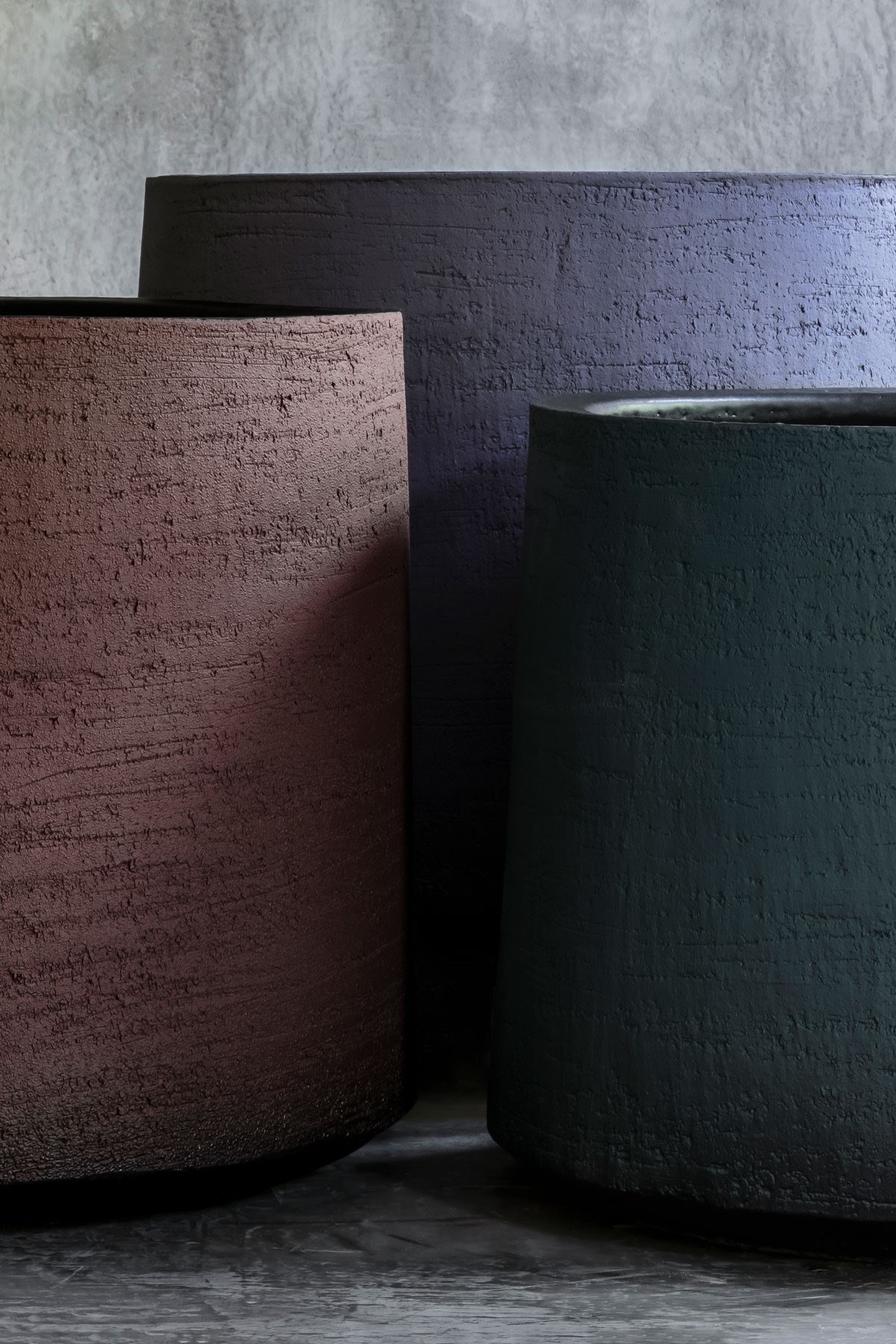 Handmade terracotta vase HAVANA By DOMANI design Paul Odekerken