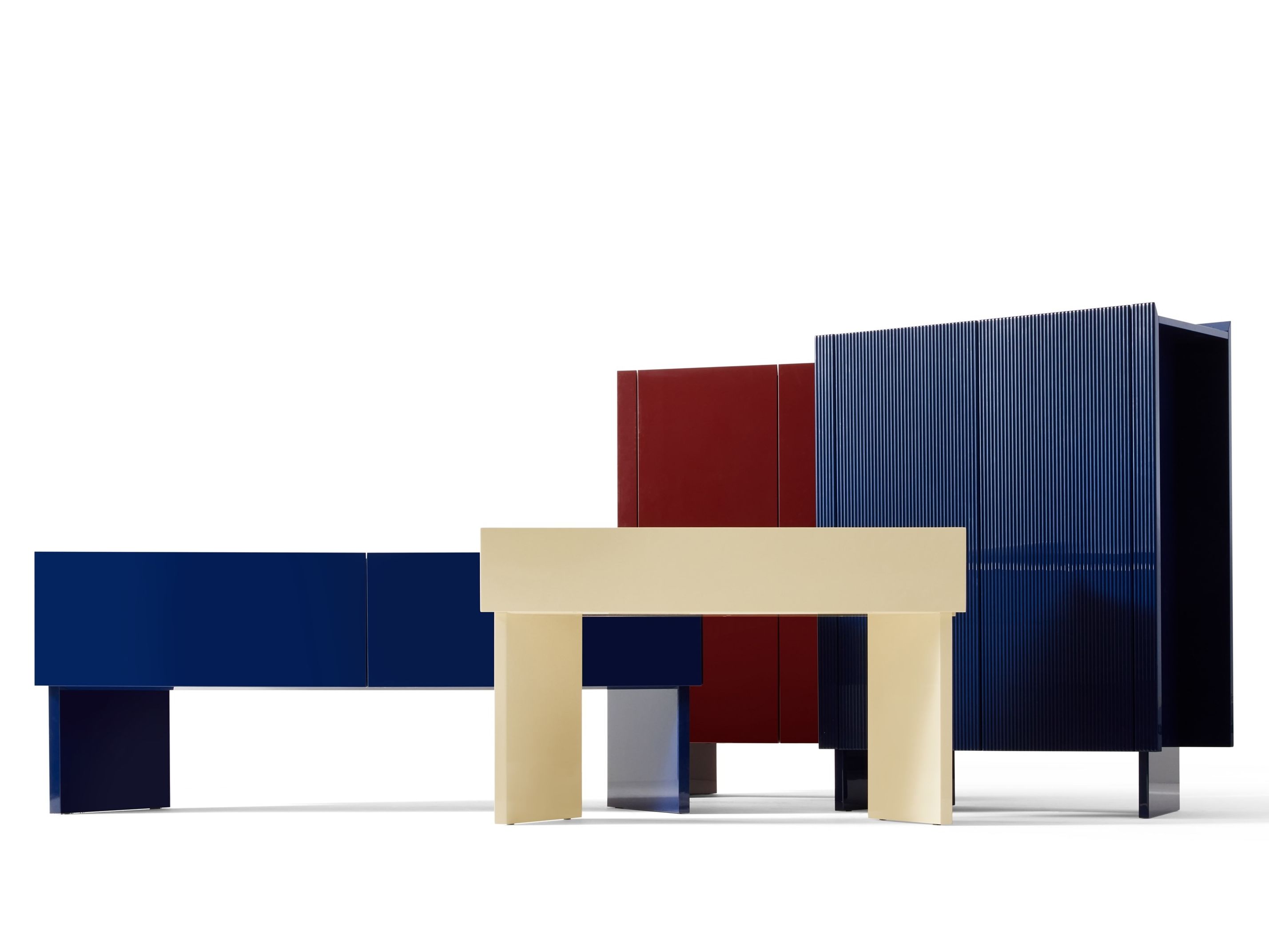 HAYAMA Rectangular wooden console table with drawers By Cassina ...