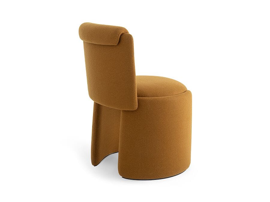 HUG Chair By HC28