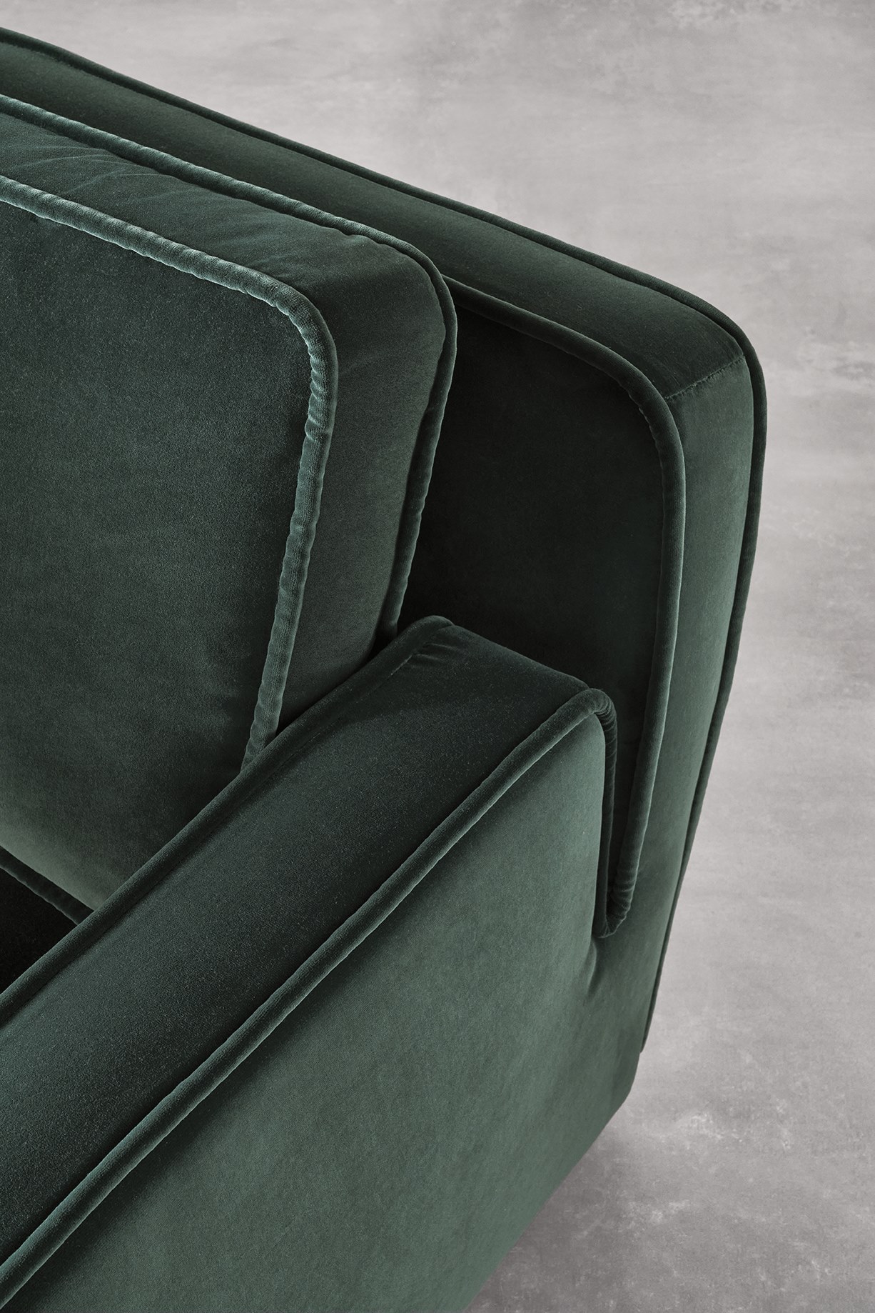 HECTOR Velvet sofa with removable cover By Meridiani | design Andrea ...
