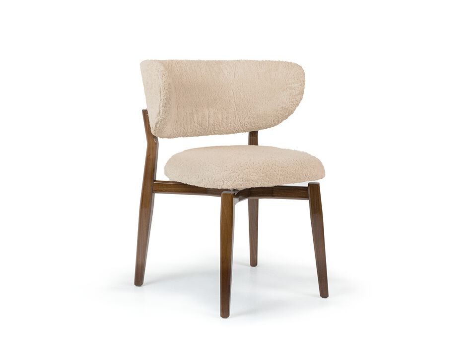 RAPHI Chair By HESSENTIA