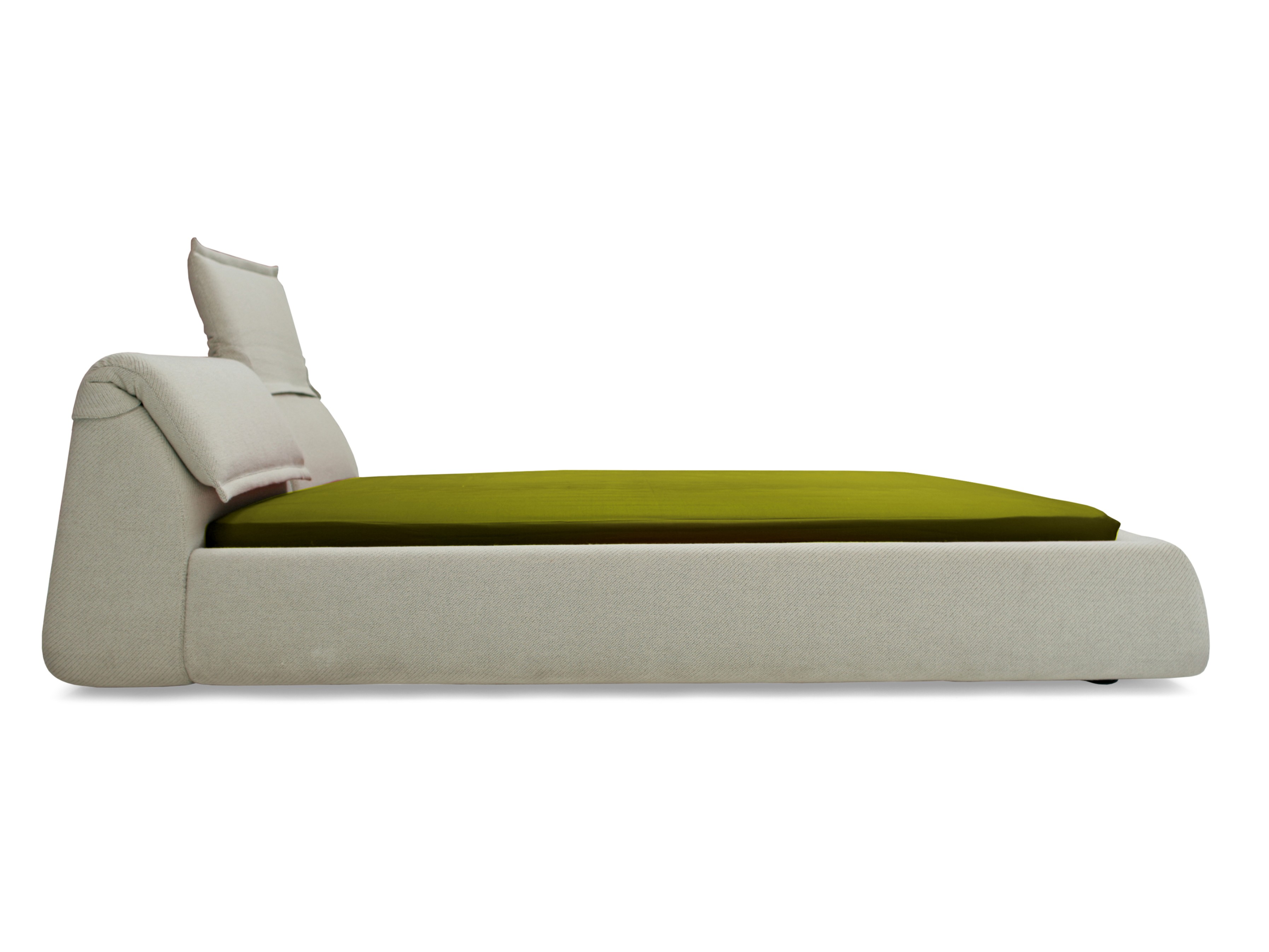 HIGHLANDS | Bed By Moroso design Patricia Urquiola