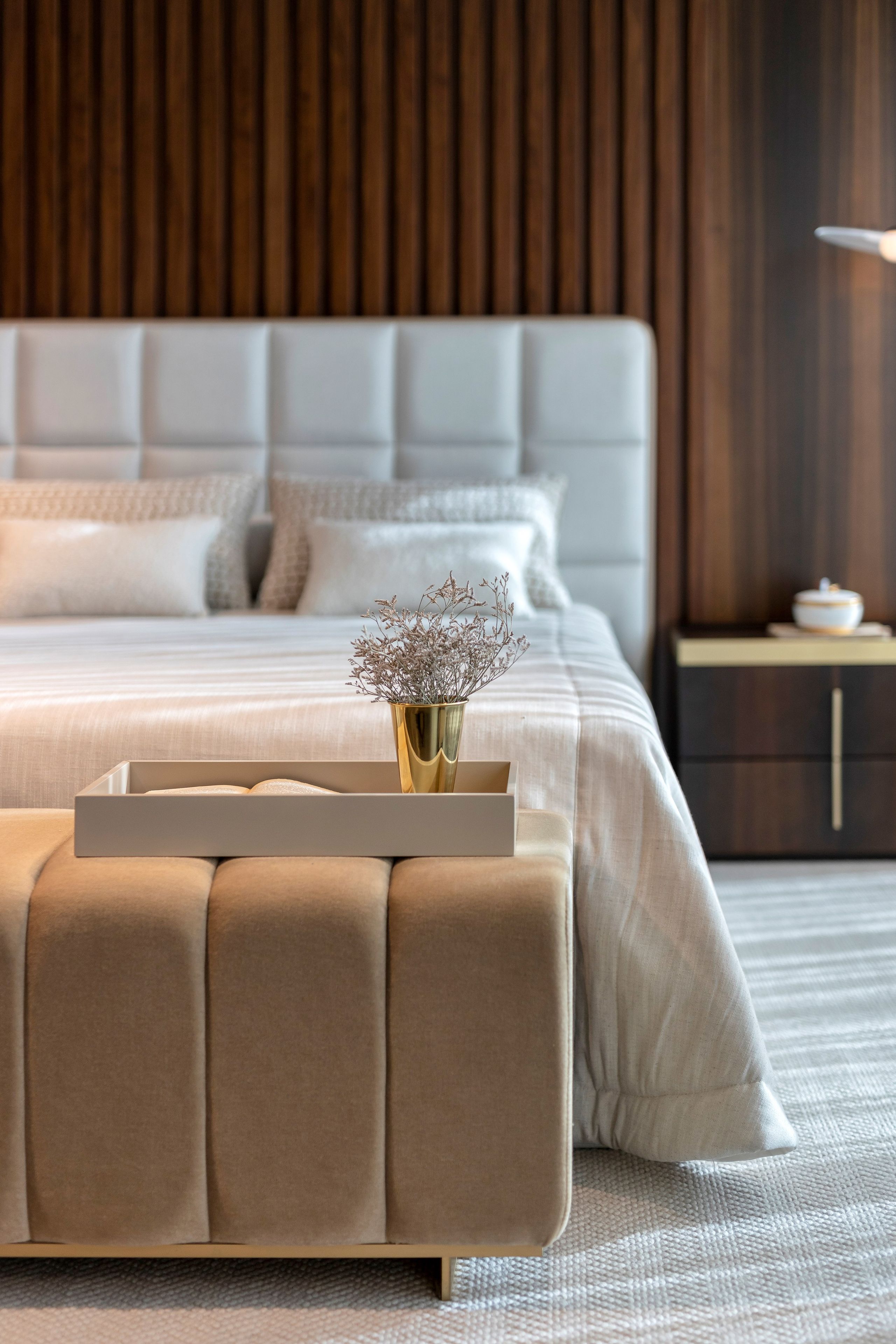 HILARY Upholstered velvet bench By Stylish Club