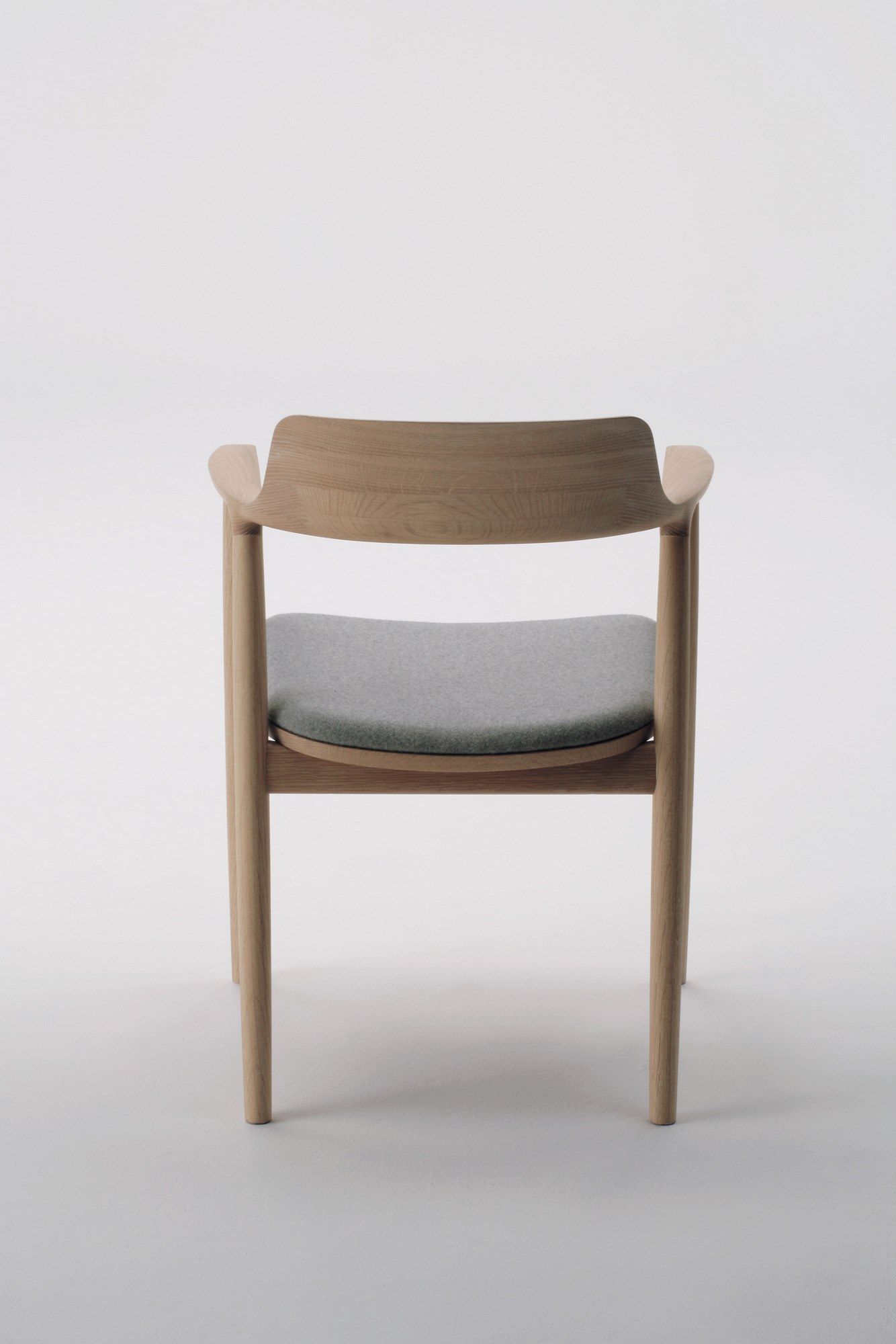 Chaise en chêne avec coussin intégré HIROSHIMA 2976-31/71 Collection ...