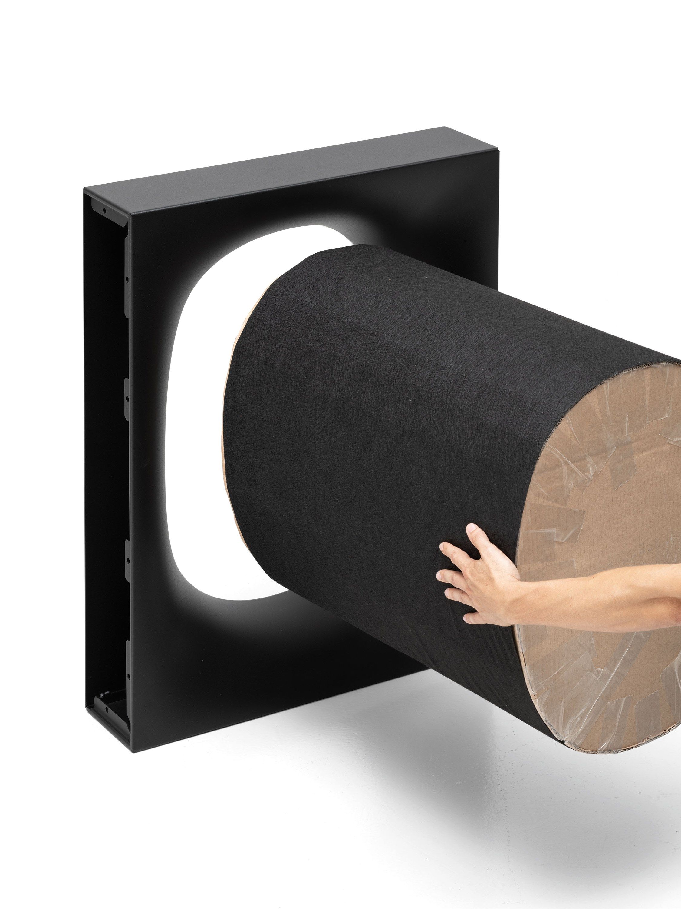 HOLO PILLAR Oval dining table By Kristalia | design Kensaku Oshiro