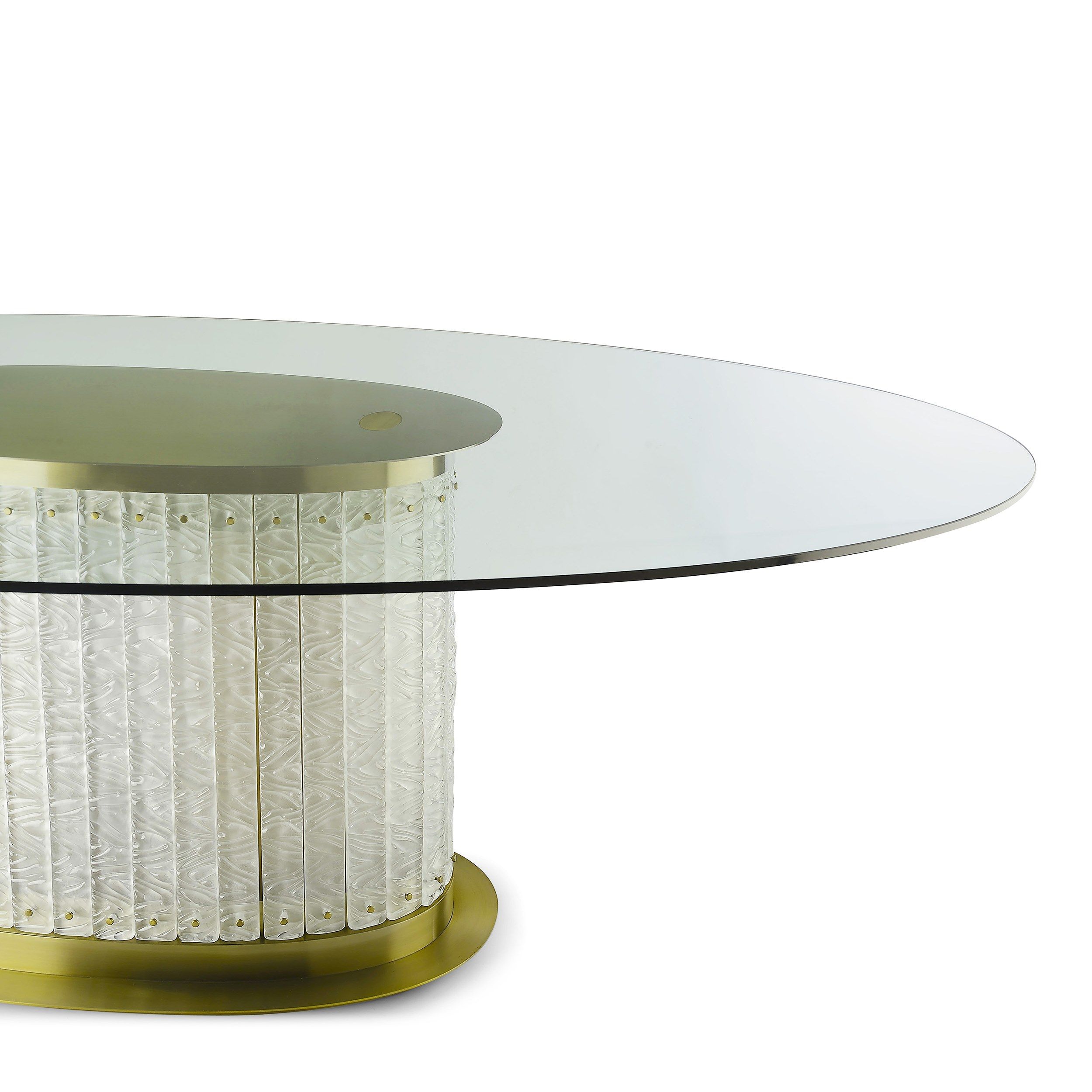 HOWARD | Oval table Oval crystal table By MARIONI | design Studio 63