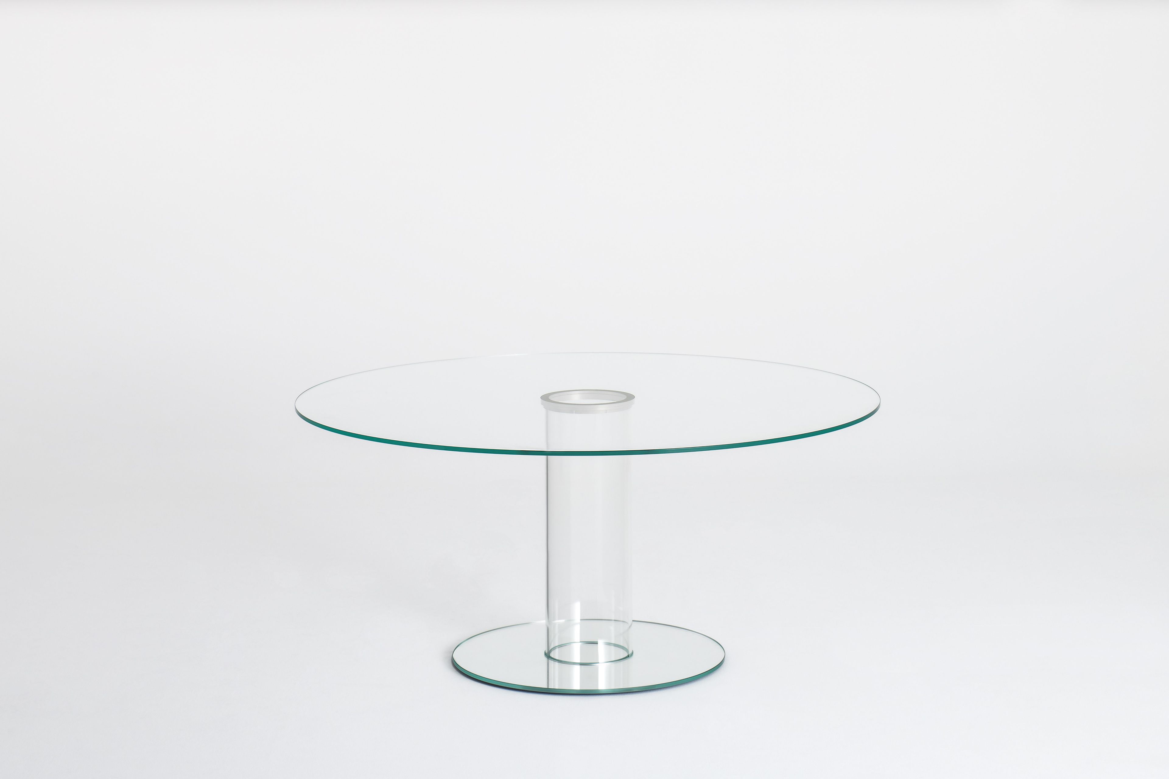 HUB Round crystal table By Glas Italia