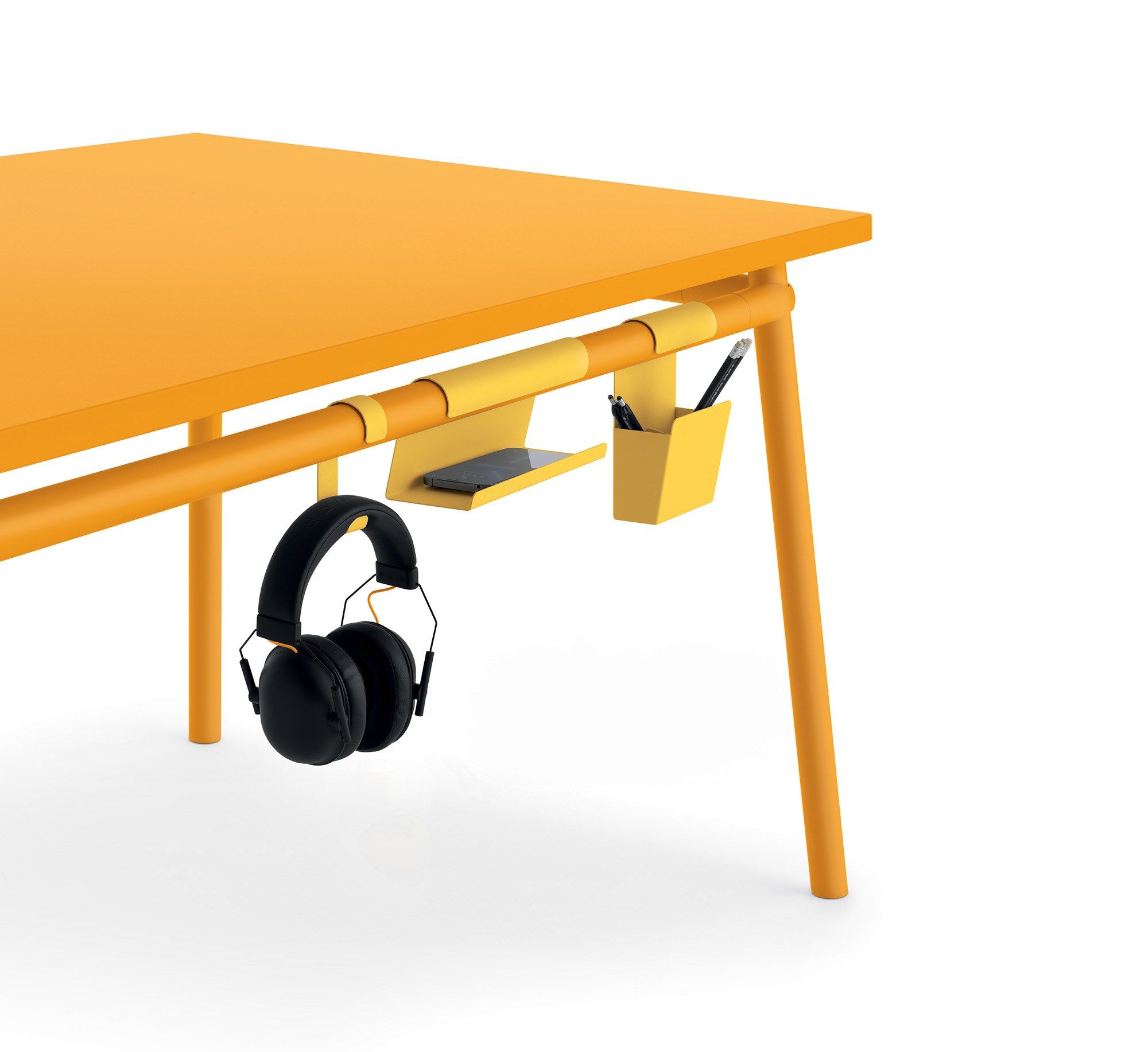 HUG | Rectangular table By Fantin design Giulio Iacchetti