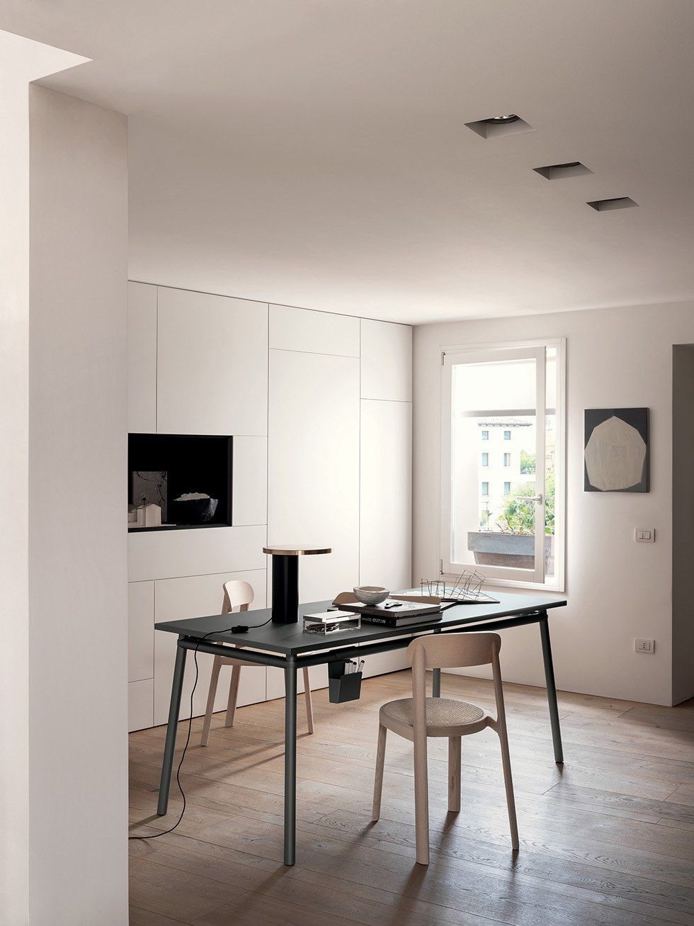 HUG | Rectangular table By Fantin design Giulio Iacchetti