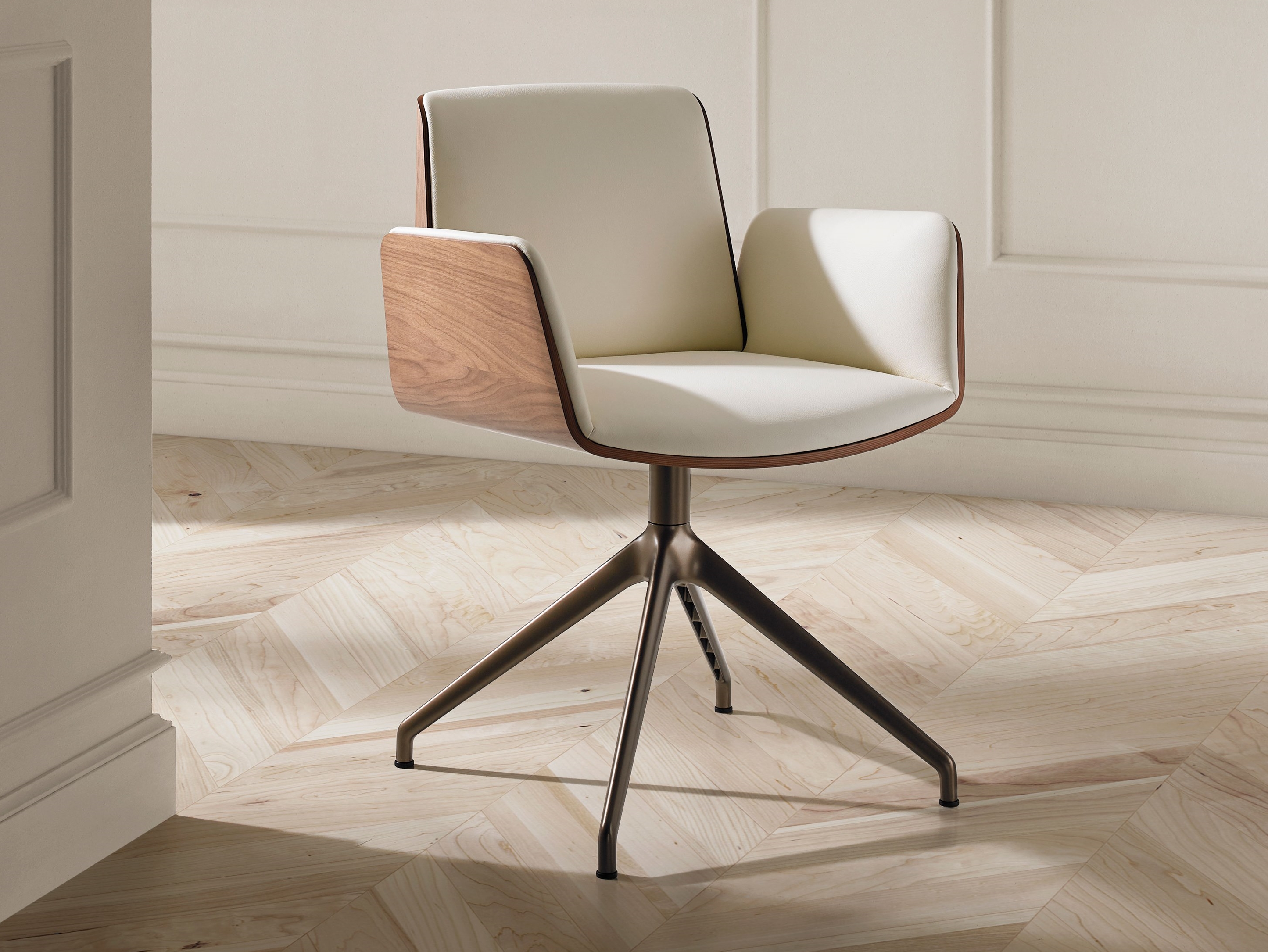 HUG Trestle-based chair with armrests By Punt | design Estudi Manel Molina