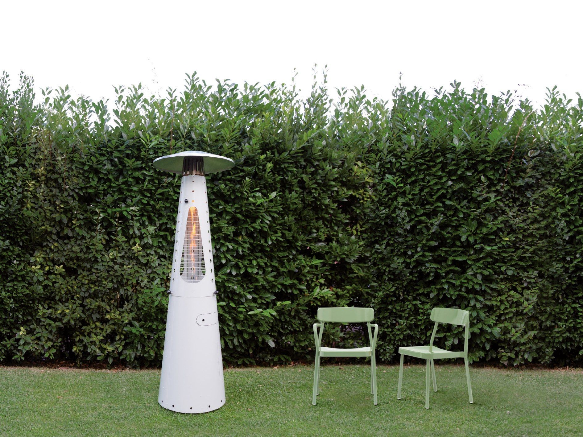 HUGFIRE LITE Outdoor heater By Focotto | design Riccardo Diotallevi