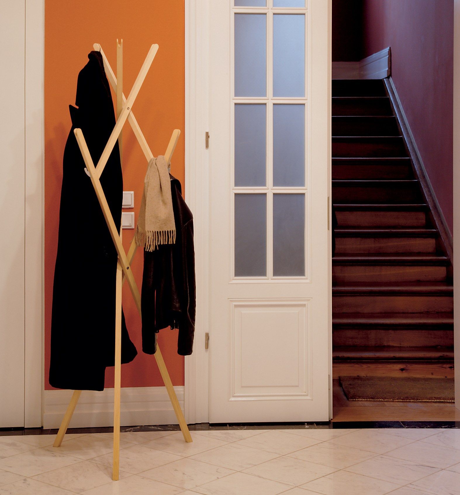 Solid wood coat stand HUT AB By Nils Holger Moormann