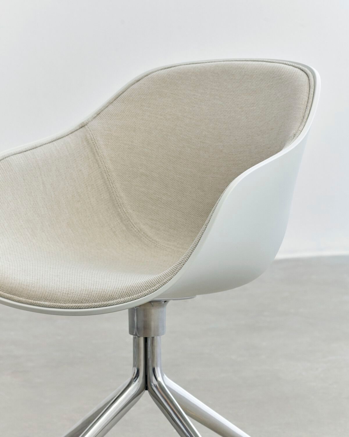 ABOUT A CHAIR AAC 220 Chair By Hay