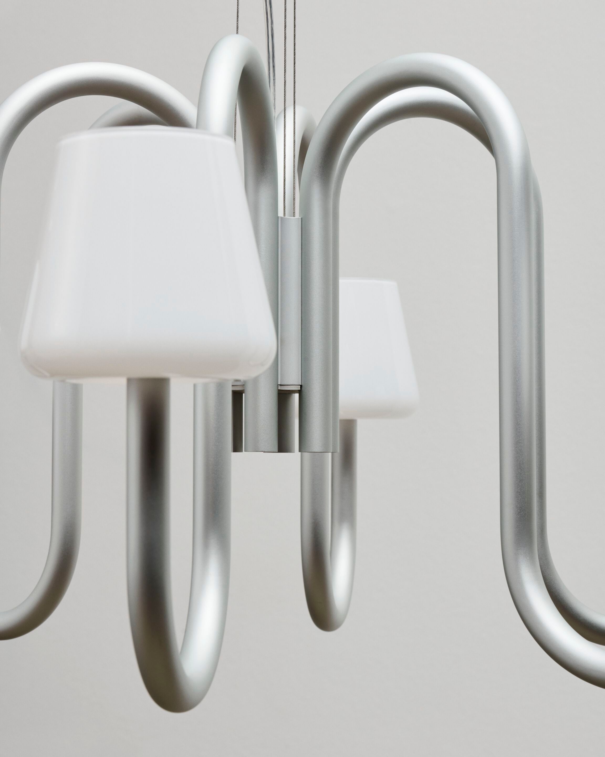 APOLLO 吊灯 By Hay