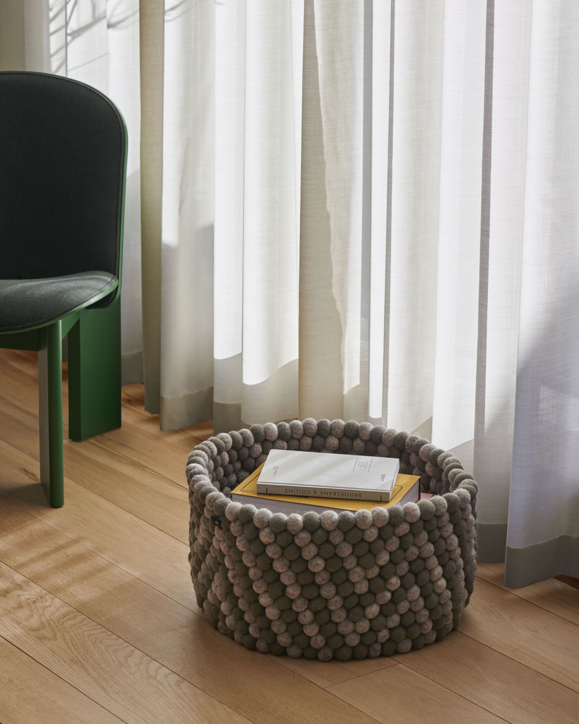 CHISEL Easy chair By Hay
