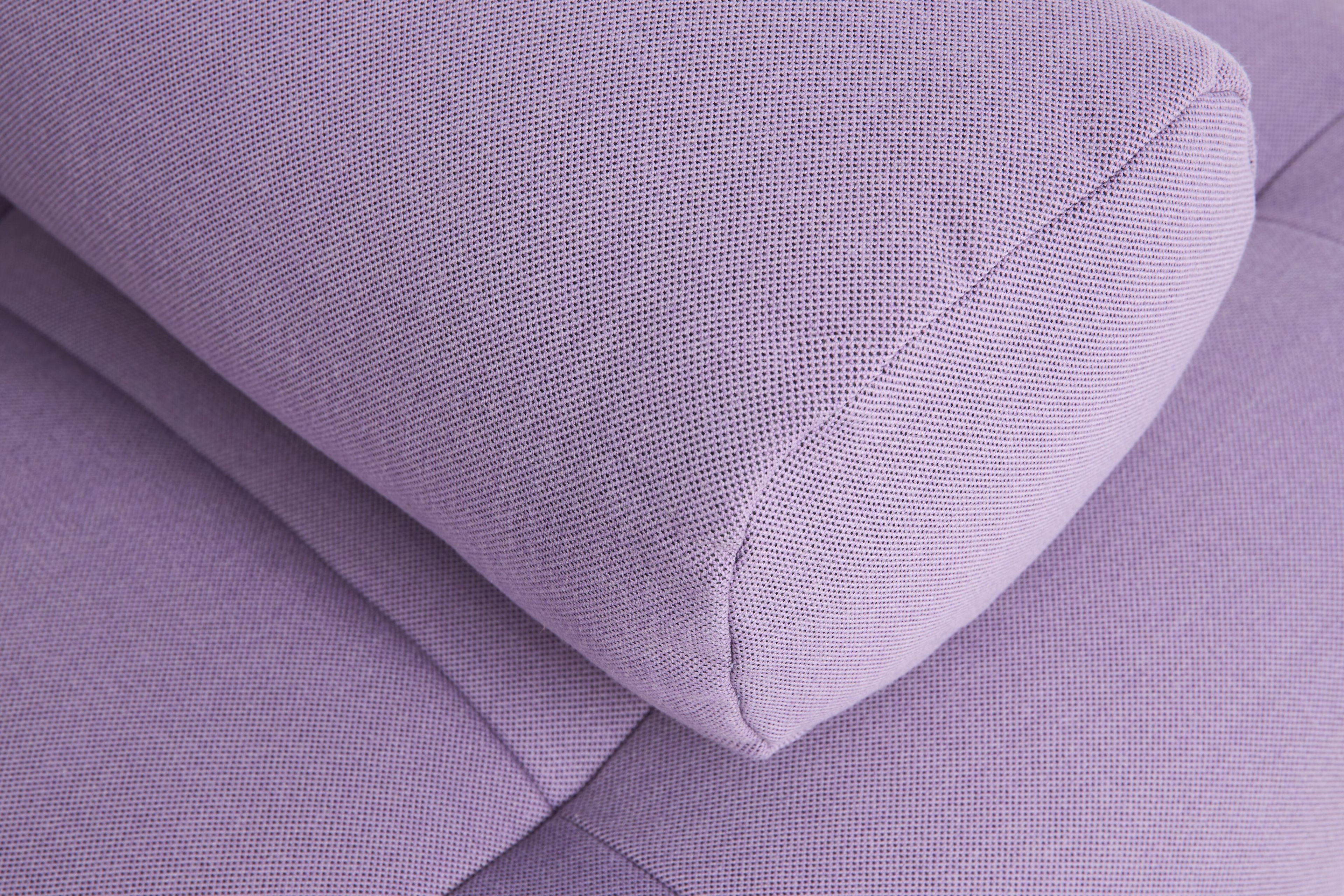 QUILTON LIFT DAYBED Bench By Hay