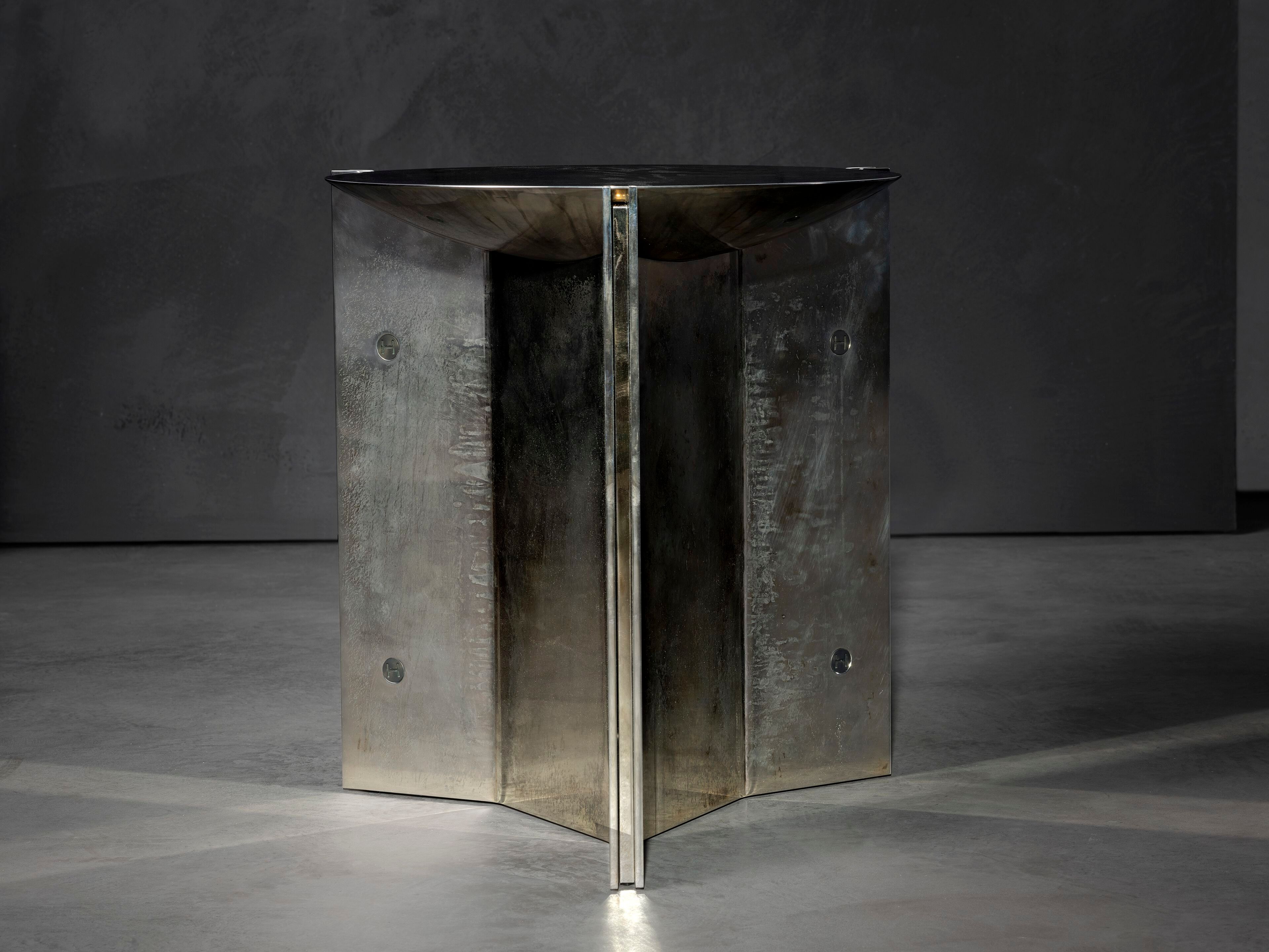 MUSE TALL Coffee table By Henge