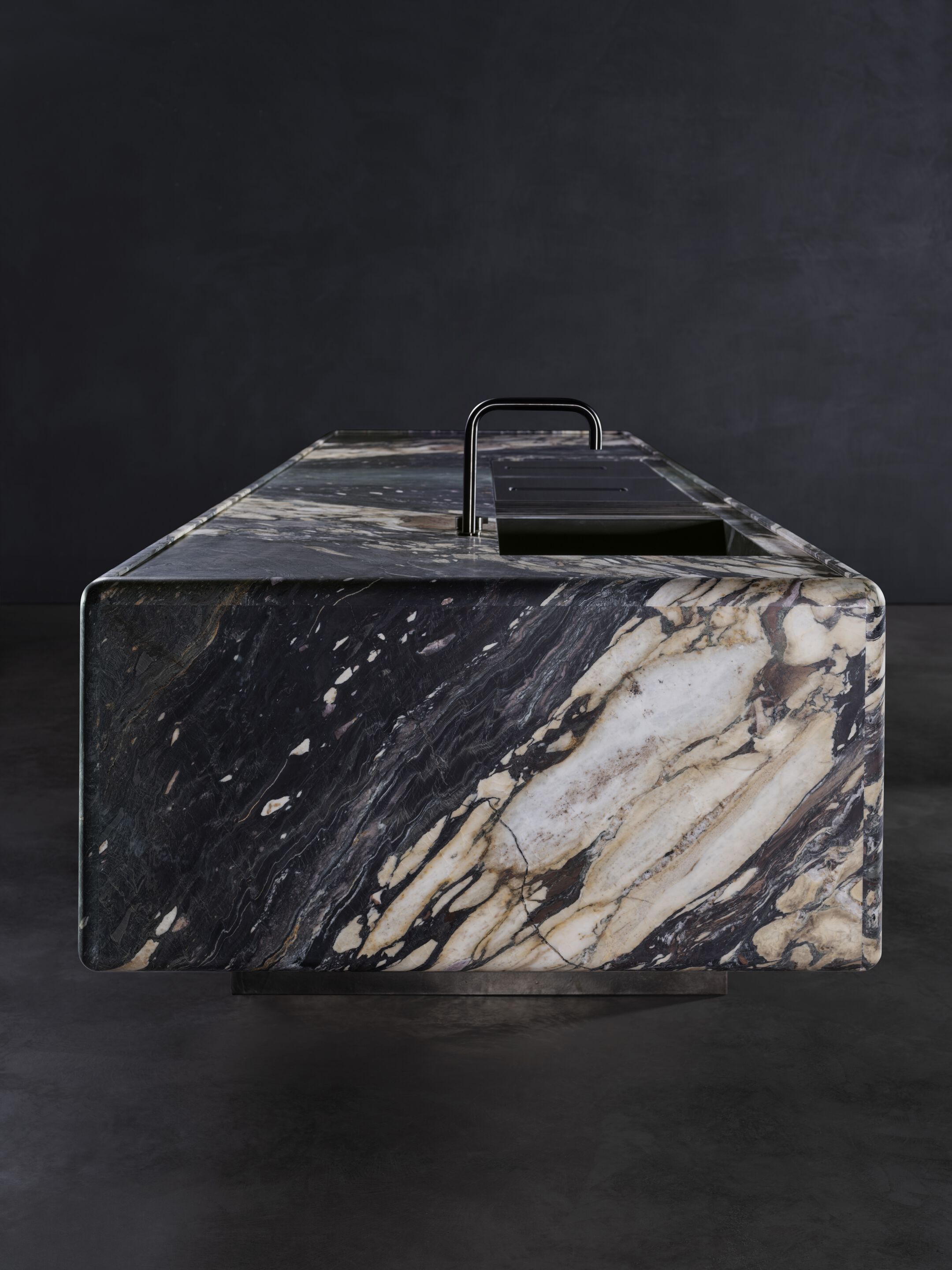 ONEON SUSPENDED Kitchen By Henge | design Massimo Castagna