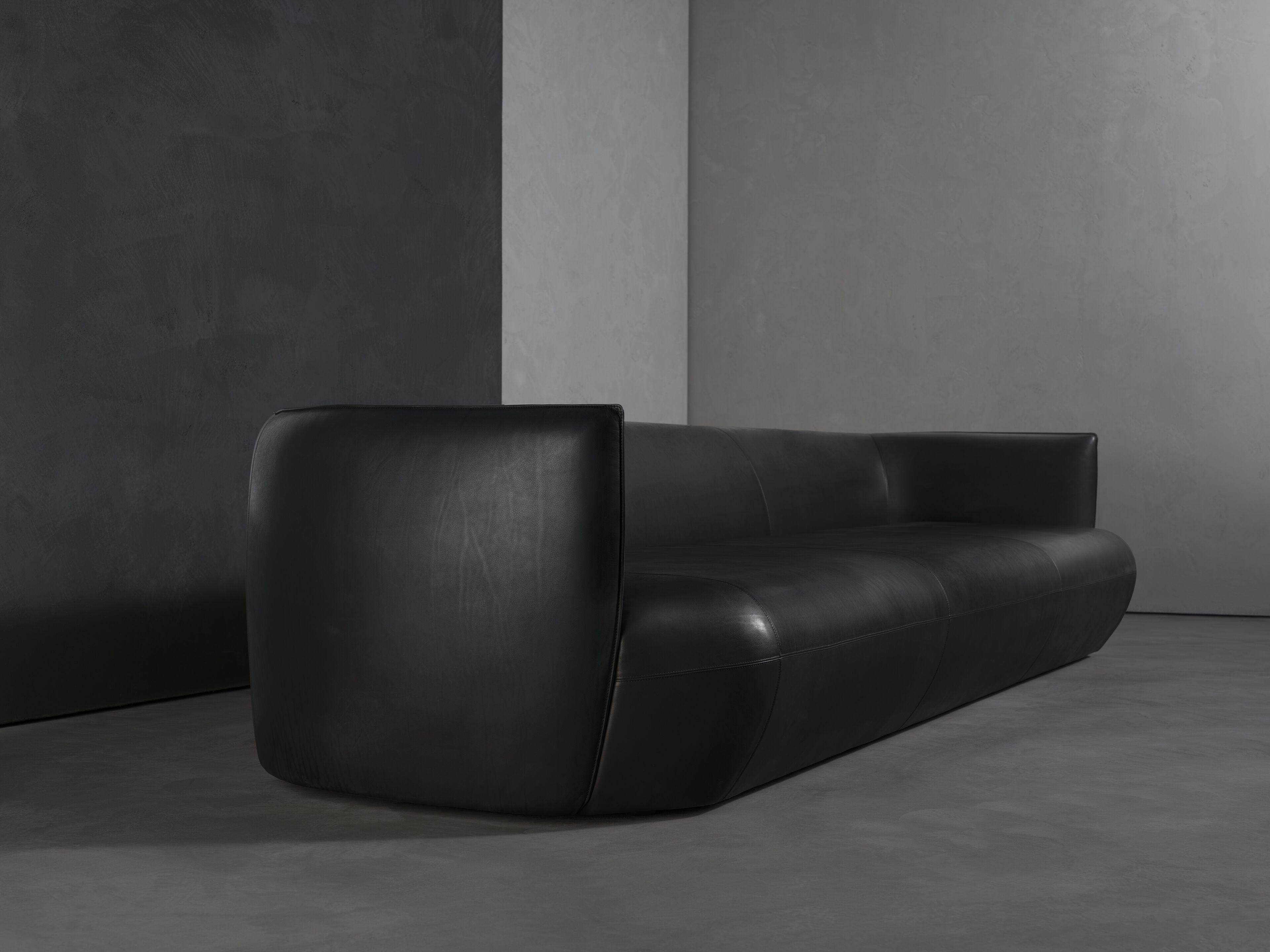 PNEUMA Sofa By Henge