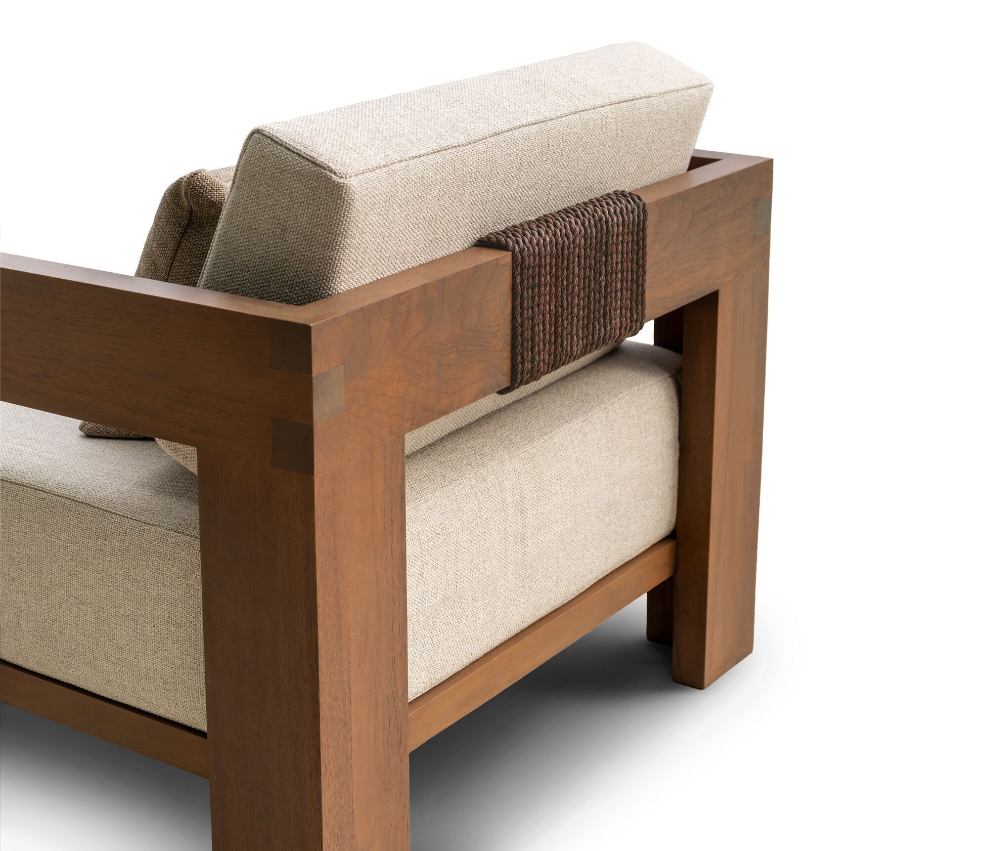 LES ENSEMBLIERS Garden armchair By Humble Nature