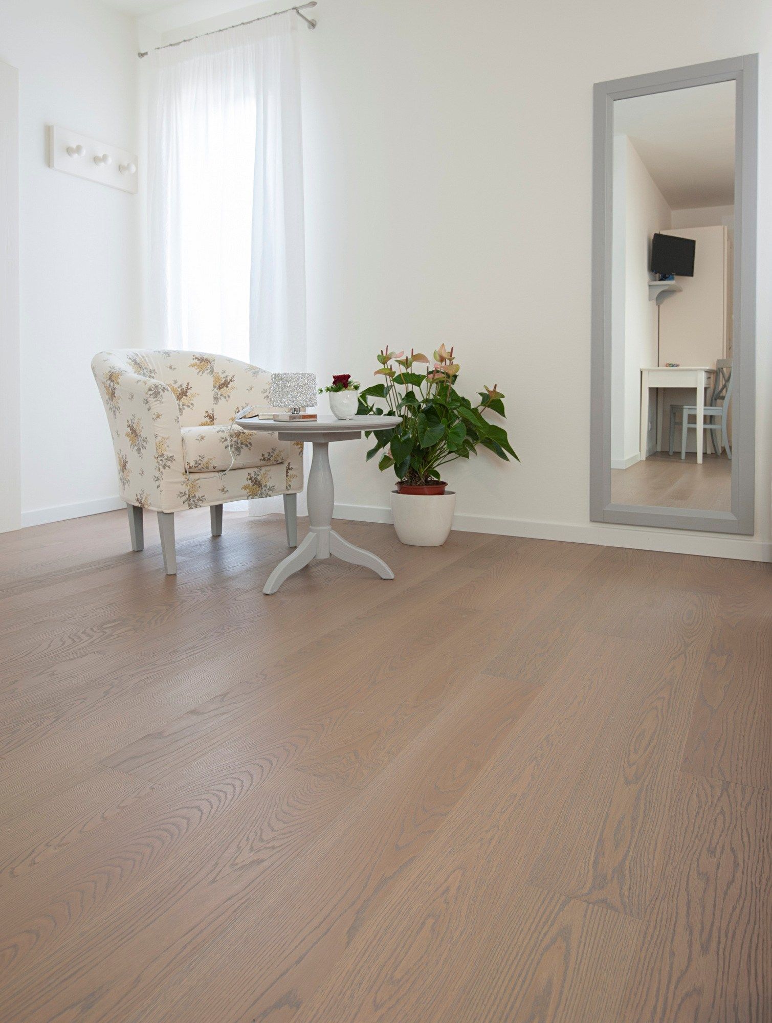 Preﬁnished oak parquet I MASSELLI By Garbelotto