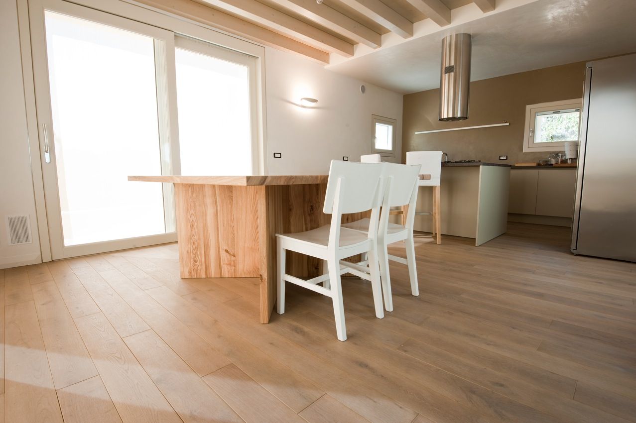 Preﬁnished oak parquet I MASSELLI By Garbelotto