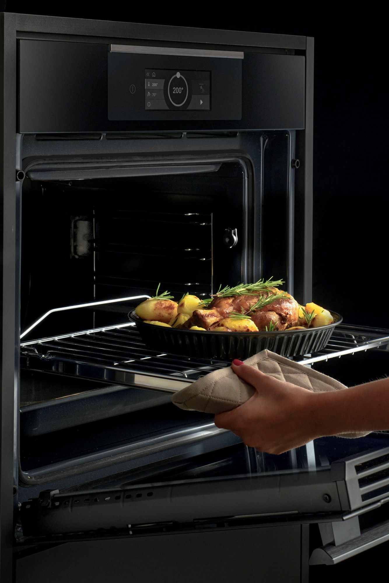 I-TOUCH - HWO60SM5T5BH Built-in electric touch screen oven By Haier